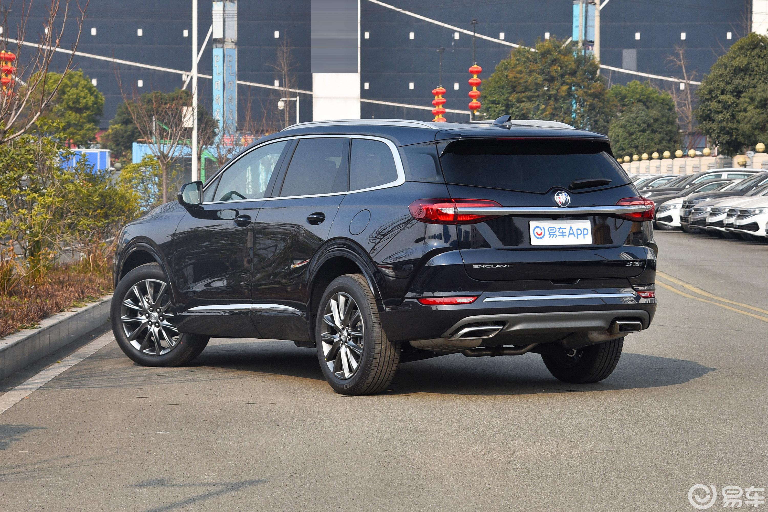 【昂科旗652T 两驱尊贵型 7座侧后45度车头向左水平图片-汽车图片大全】-易车