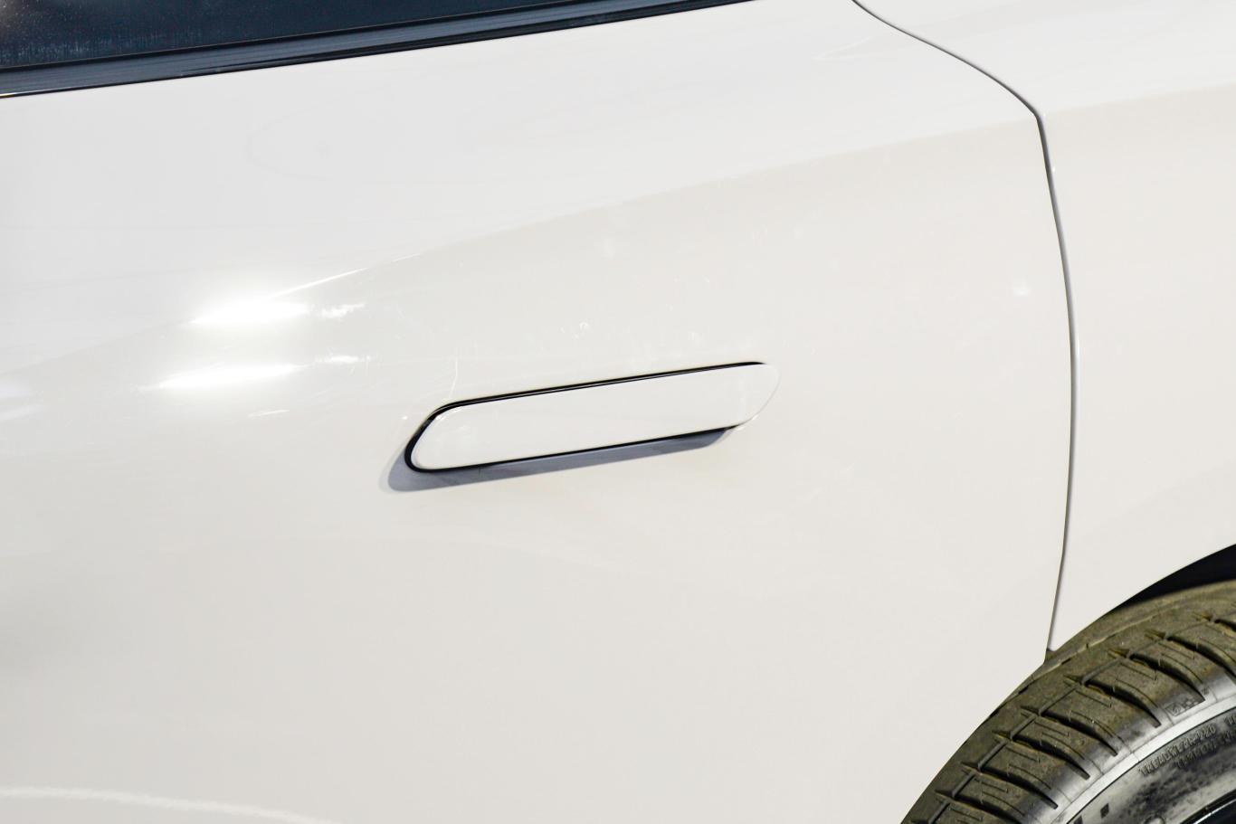 【飞凡F7600km 四驱性能Pro版驾驶员侧后门把手图片-汽车图片大全】-易车