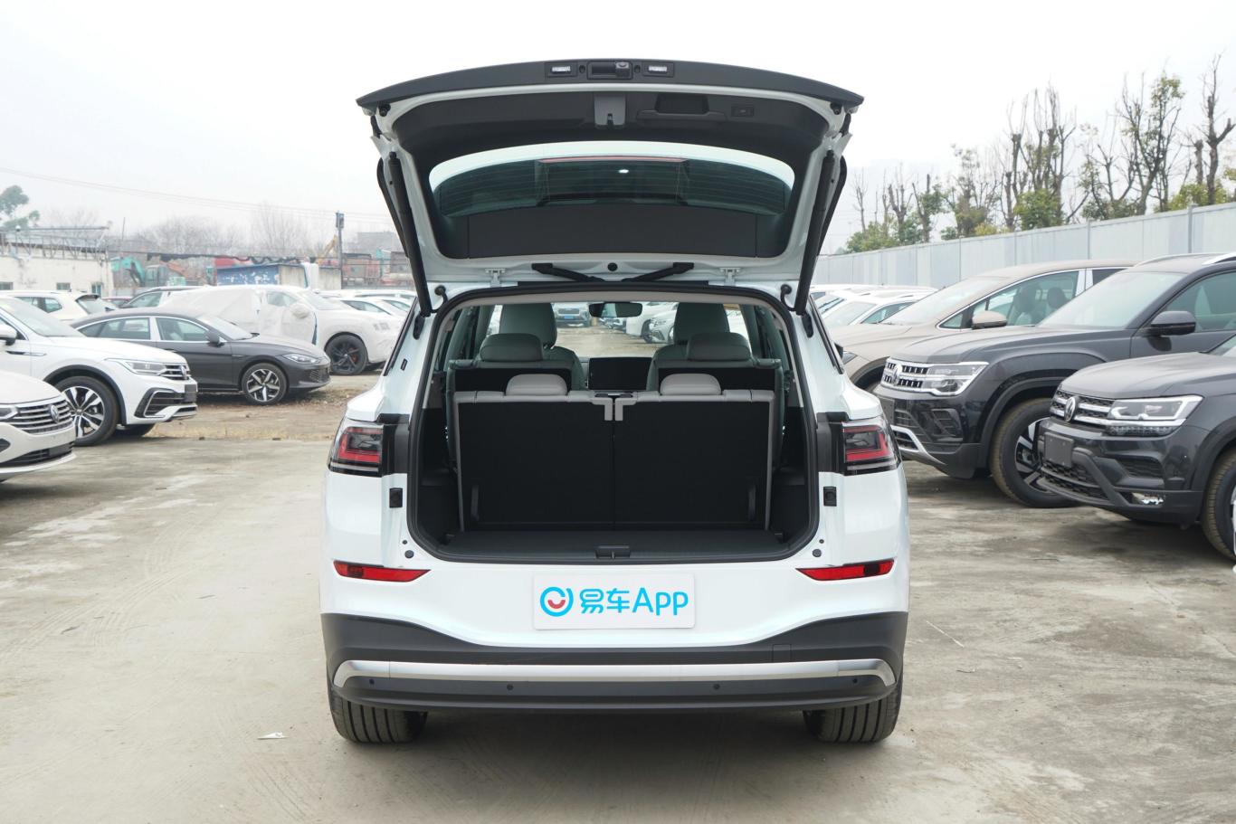 【ID.6 X617km 极智长续航版 7座后备厢图片-汽车图片大全】-易车