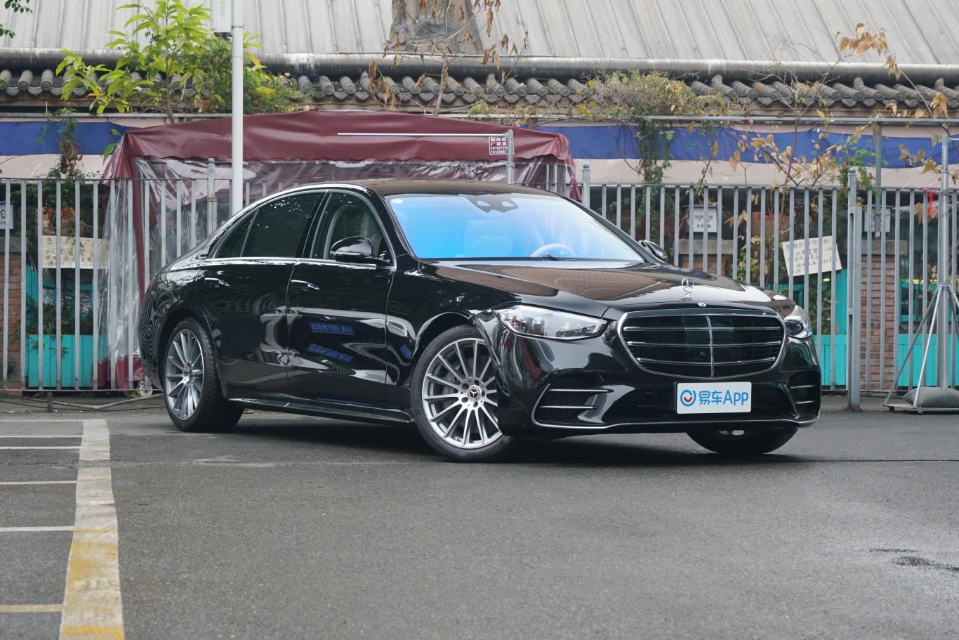 【奔驰S级S 500 L 4MATIC侧前45度车头向右水平图片-汽车图片大全】-易车