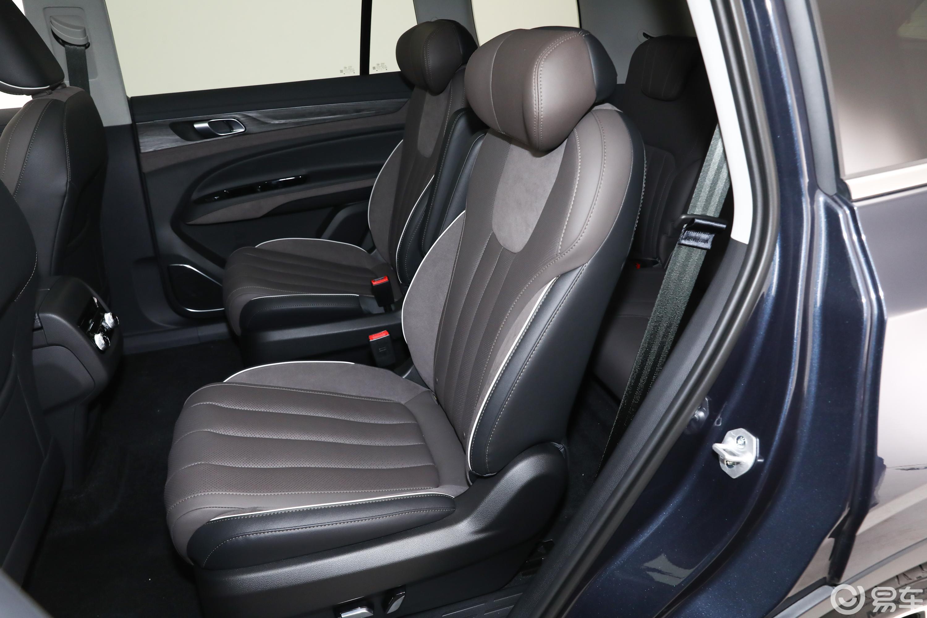 【领裕EcoBoost 225 尊领型PLUS 7座(2/2/3布局)后排座椅图片-汽车图片大全】-易车