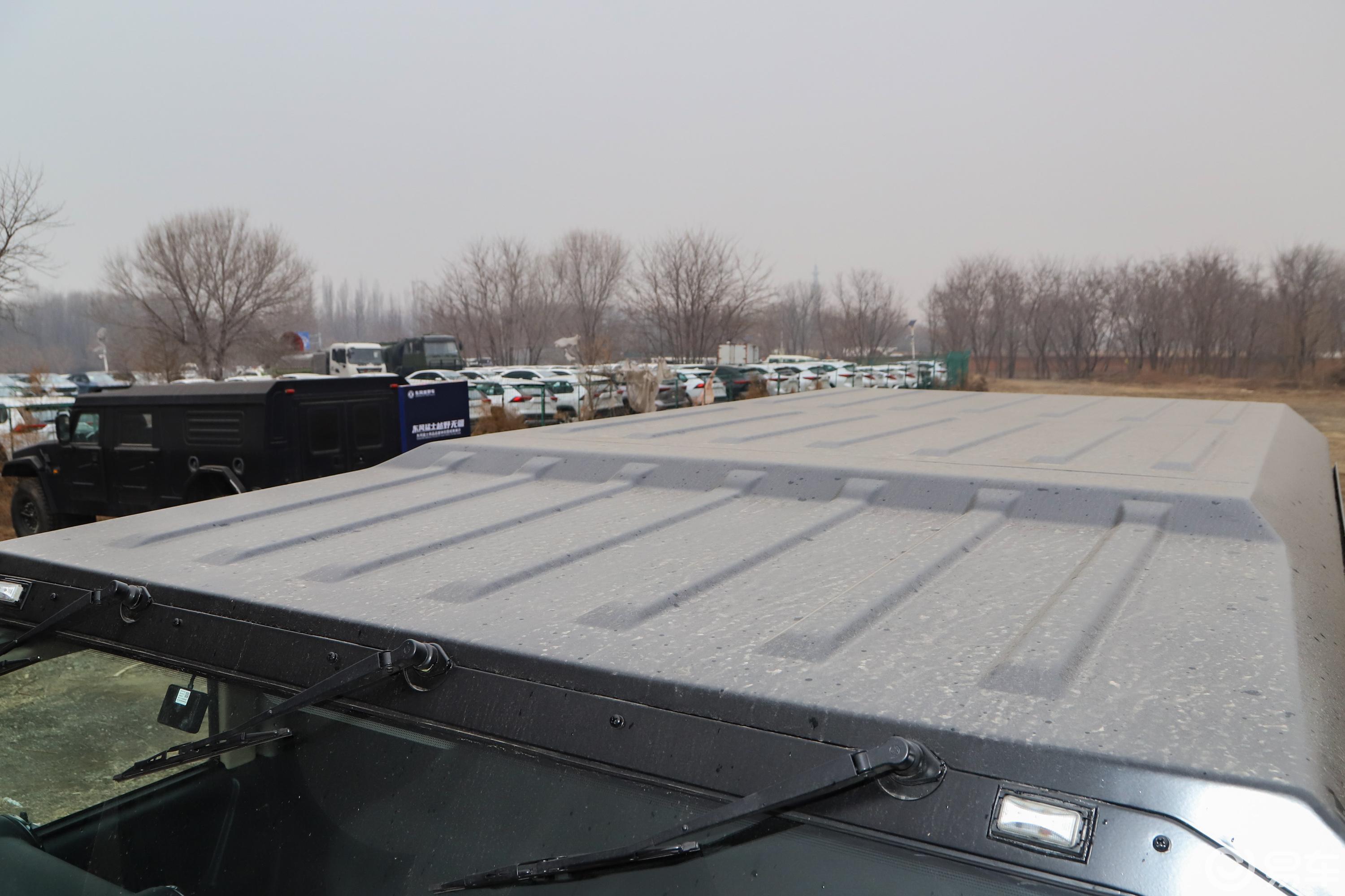 【猛士M50逆行者500 4.0T 低顶厢式天窗图片-汽车图片大全】-易车