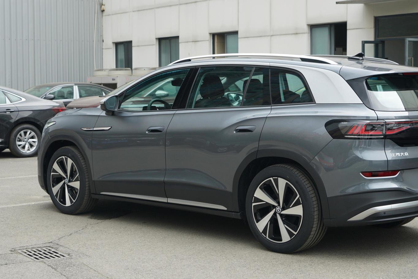 【ID.6 X617km 纯净长续航版 7座外观细节图片-汽车图片大全】-易车