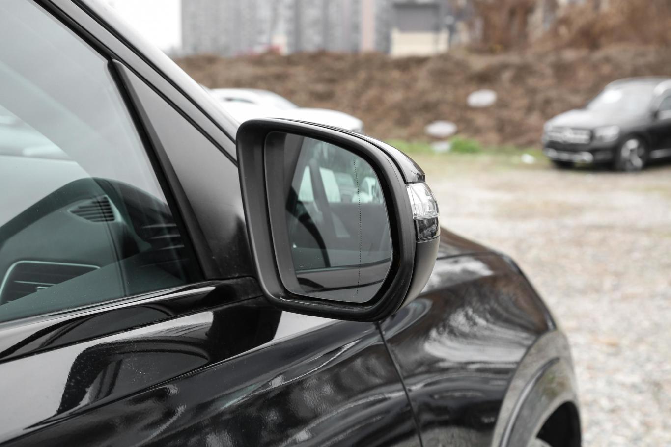 【奔驰GLE轿跑 插电混动GLE 350 e 4MATIC 轿跑SUV外观细节图片-汽车图片大全】-易车