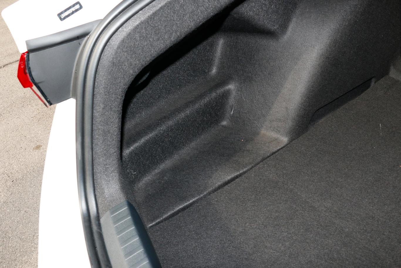 【明锐改款 PRO TSI280 双离合尊享版后备厢图片-汽车图片大全】-易车