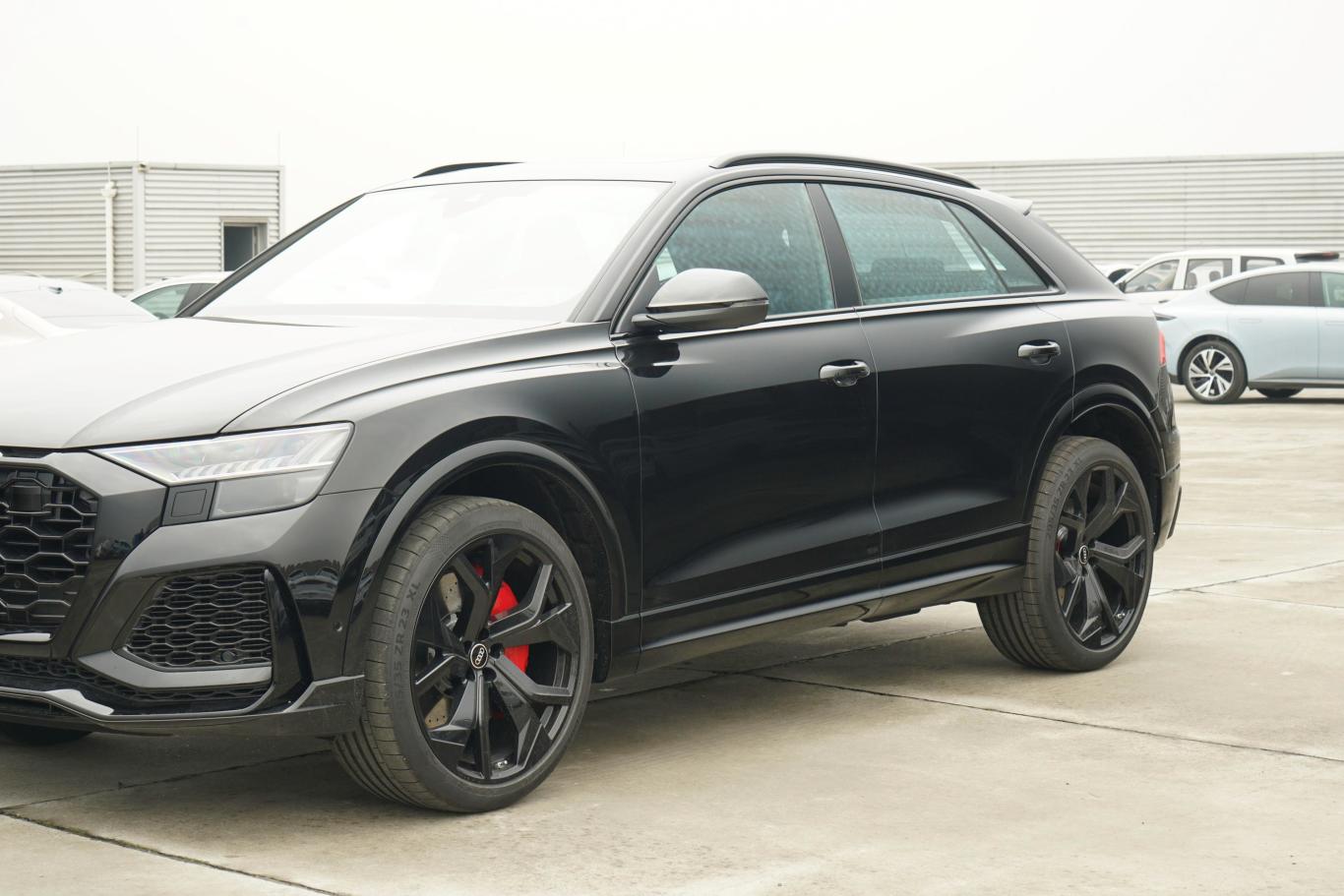 【奥迪RS Q84.0T外观细节图片-汽车图片大全】-易车