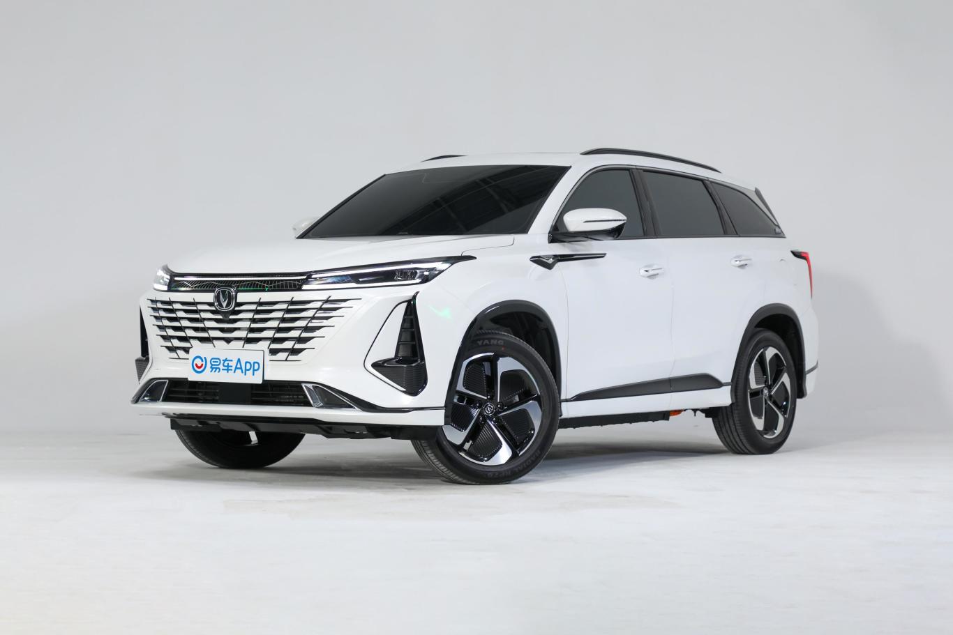 【长安CS75PLUS 智电iDD1.5T 150km 智领型侧前45度车头向左水平图片-汽车图片大全】-易车