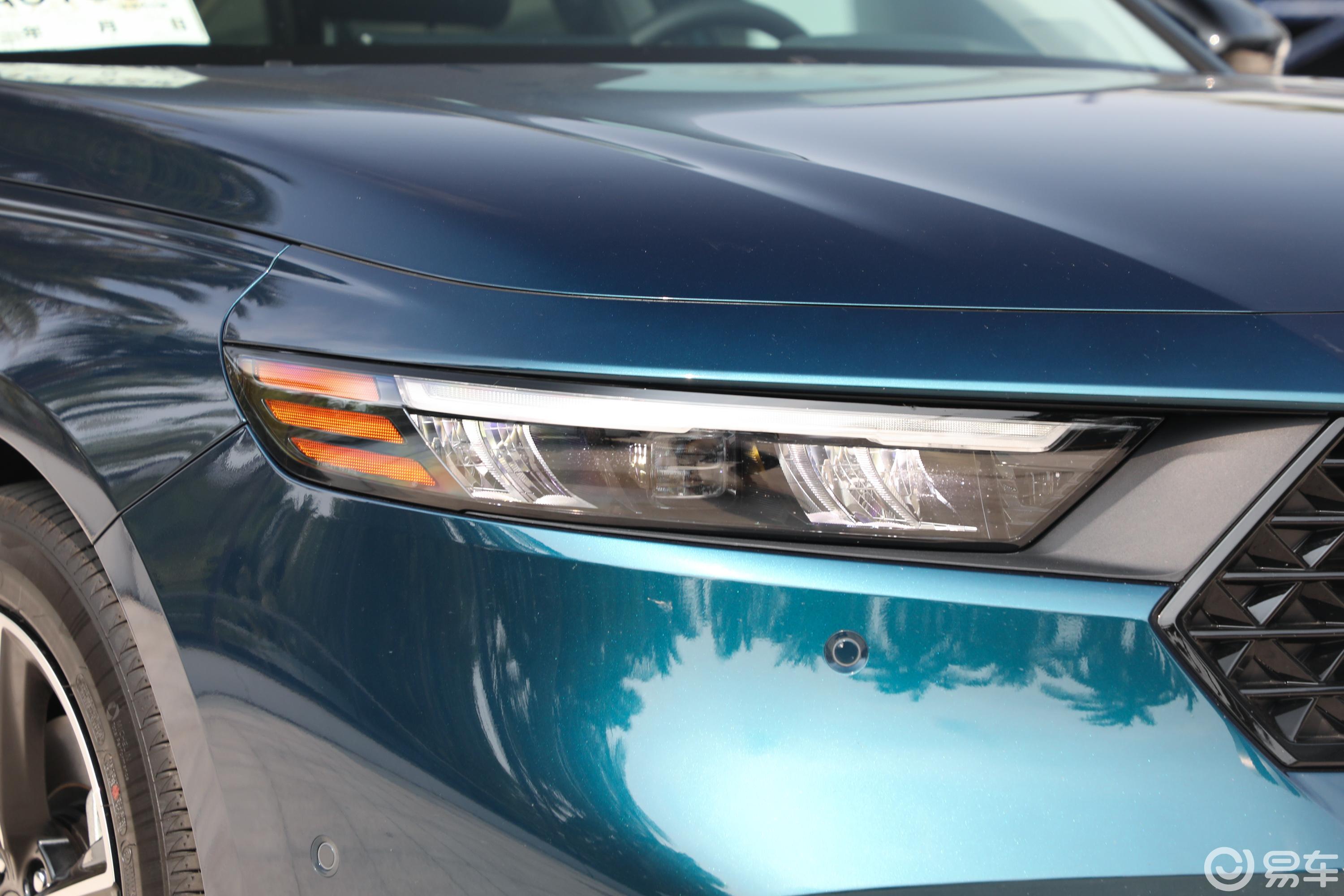 【雅阁 插电混动e:PHEV 2.0L 82km 旗舰版外观灯组图片-汽车图片大全】-易车