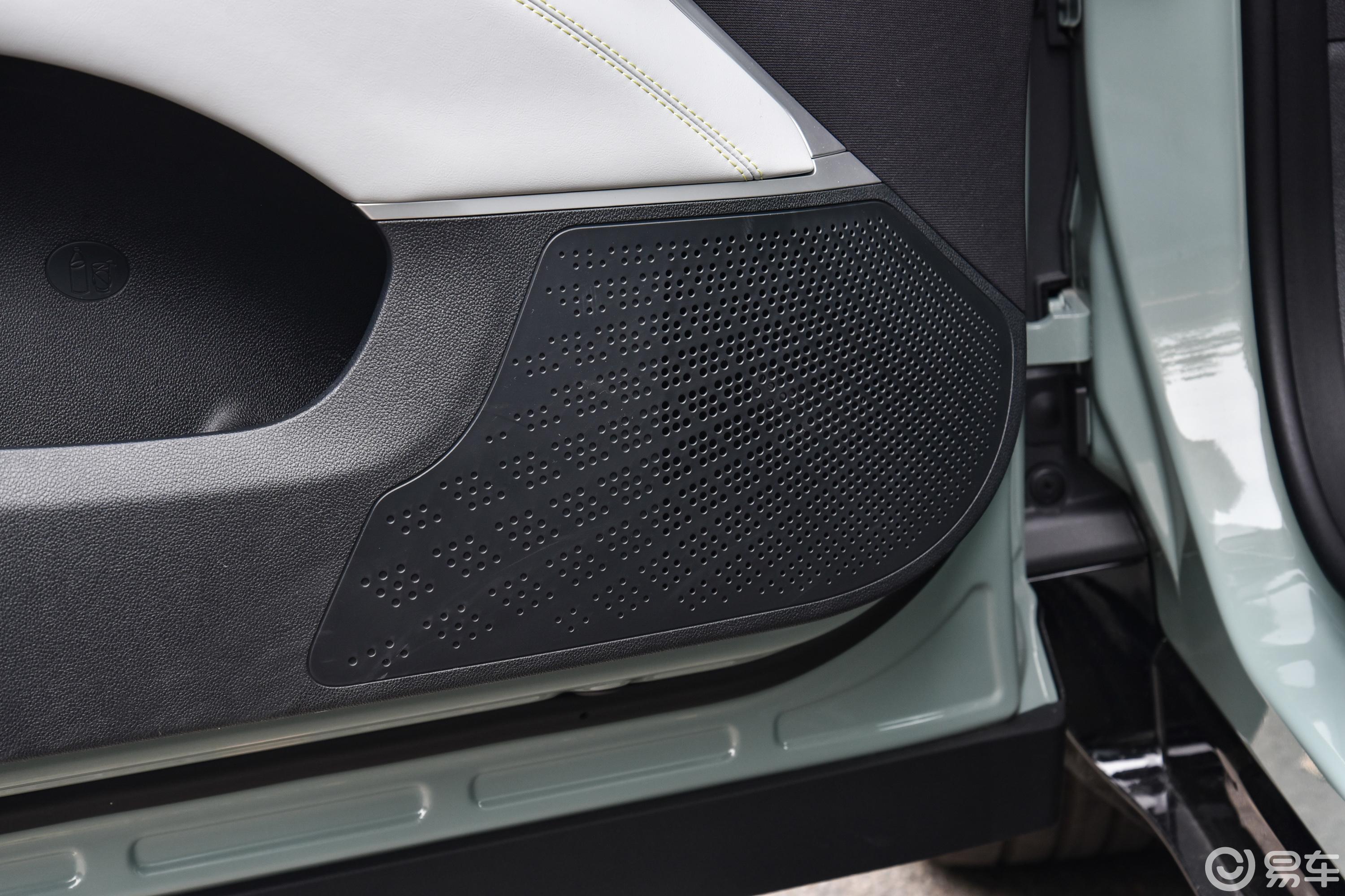 【阿维塔11705km 超长续航单电机版 4座音响和品牌图片-汽车图片大全】-易车