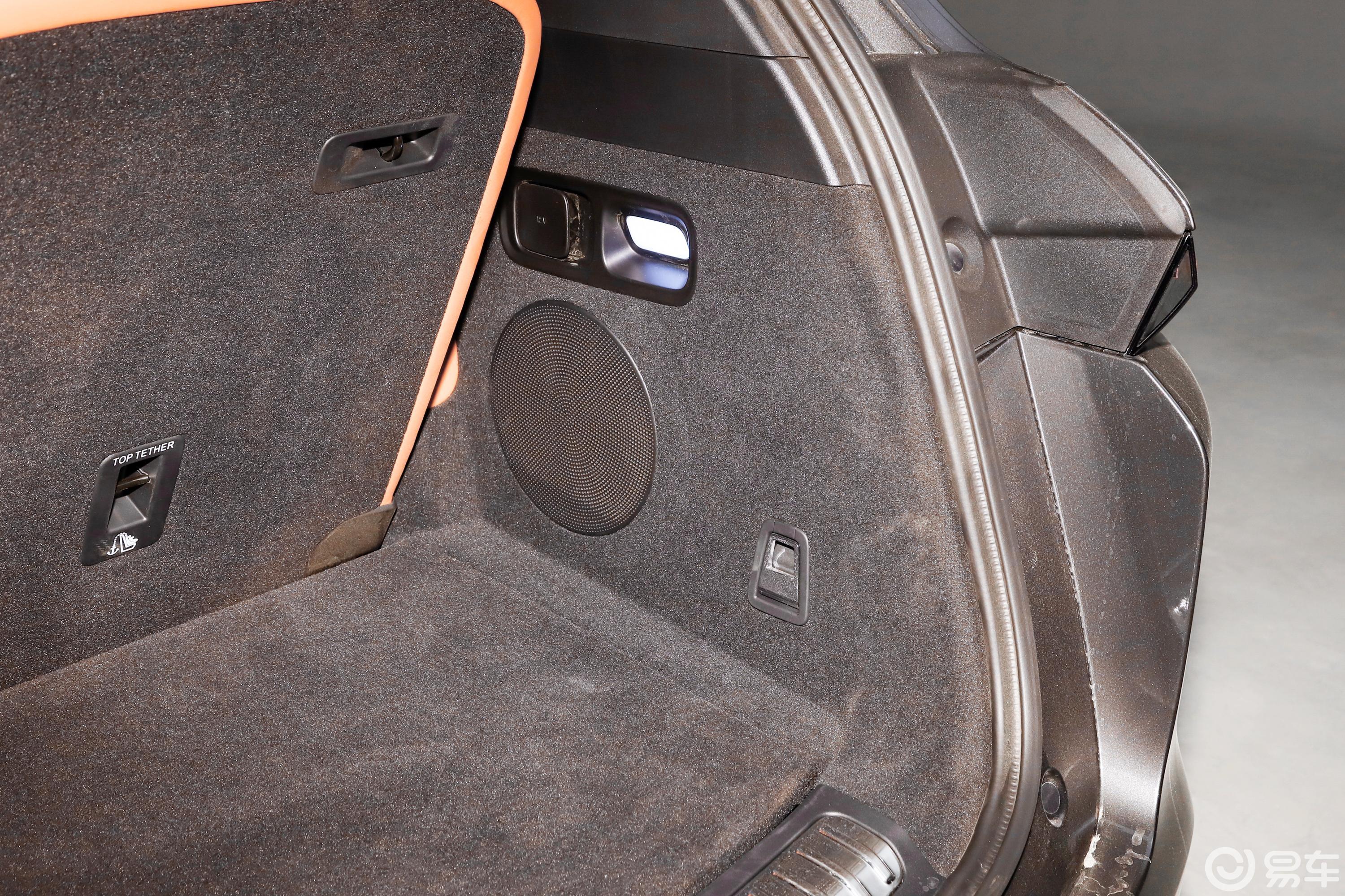 【理想L8L8 Air版后备箱图片-汽车图片大全】-易车