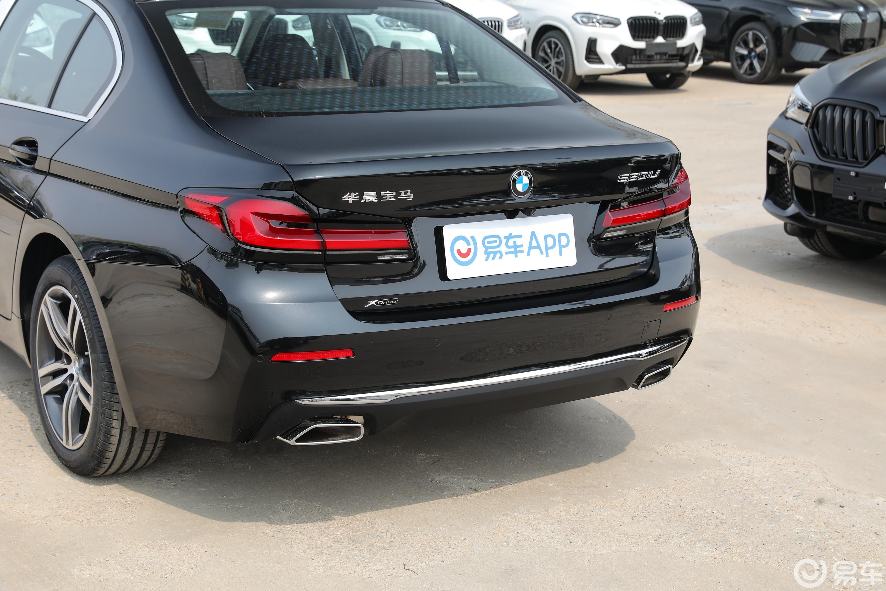【宝马5系530Li xDrive 豪华套装车后雷达图片-汽车图片大全】-易车