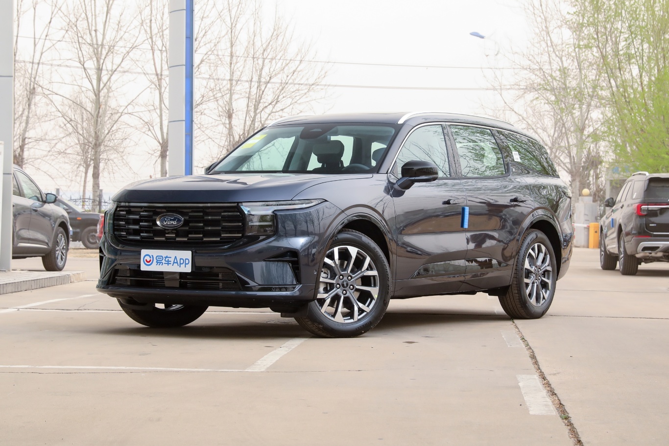 【锐界锐界L 2.0T 四驱至尊型 7座侧前45度车头向左水平图片-汽车图片大全】-易车