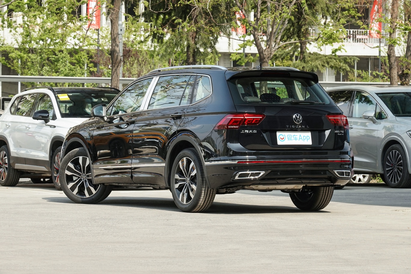 【途观L改款 380TSI 四驱R-Line越享版 7座侧后45度车头向左水平图片-汽车图片大全】-易车