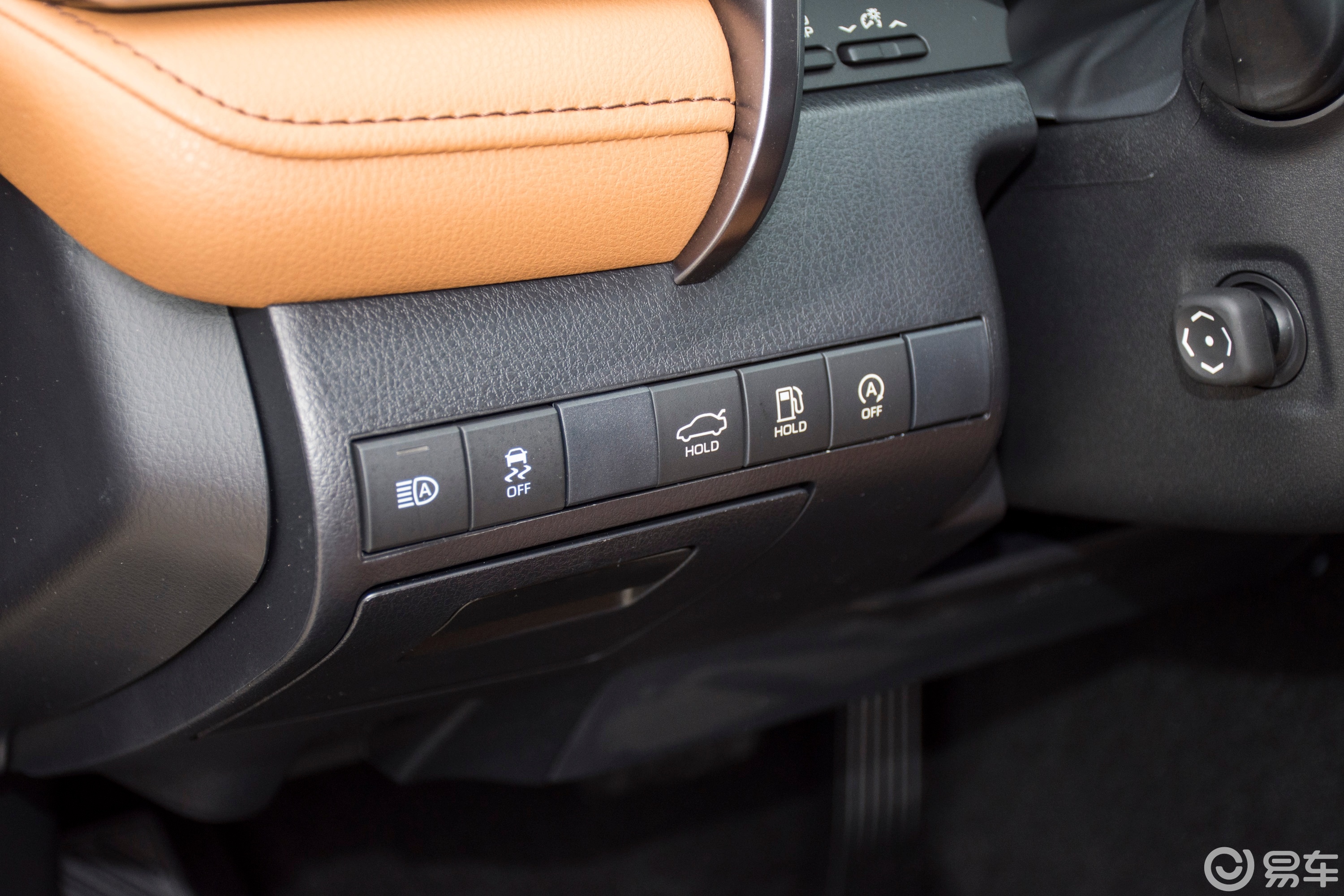 【凯美瑞2.5Q 旗舰版主驾驶位图片-汽车图片大全】-易车