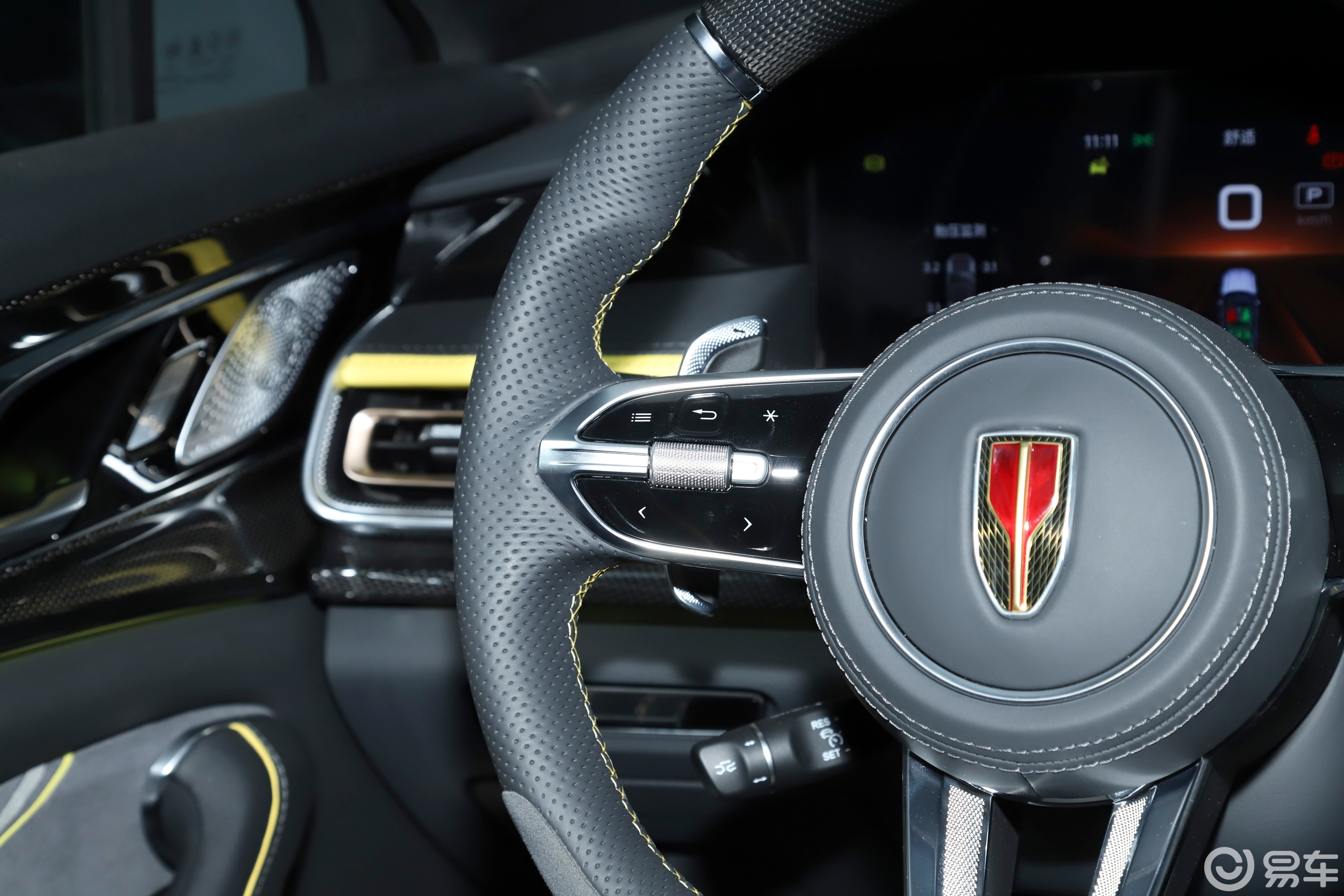 【红旗H62.0T 致臻版左侧方向盘功能按键图片-汽车图片大全】-易车