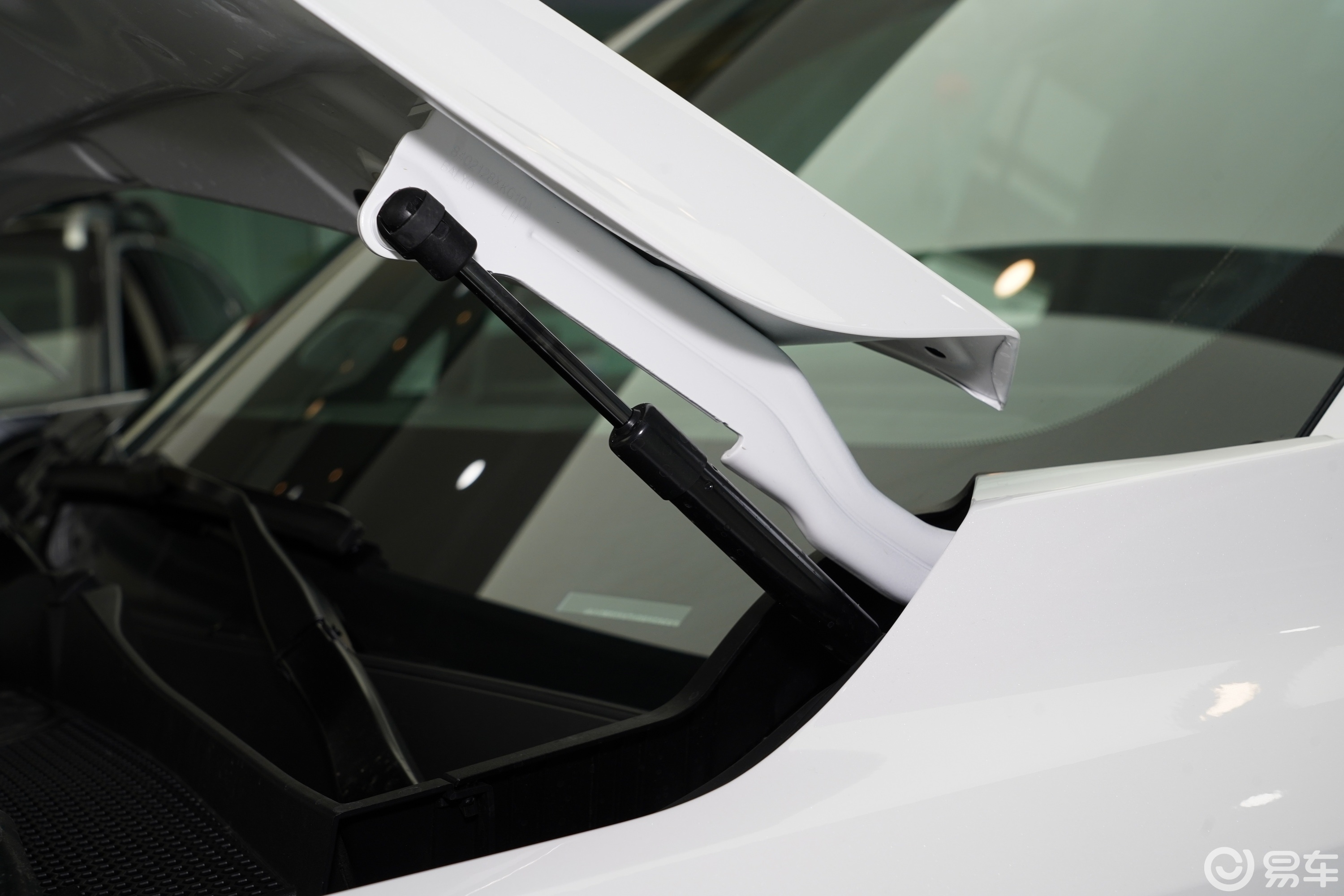 【蓝山 DHT PHEV1.5T 180km 四驱超长续航版动力底盘图片-汽车图片大全】-易车