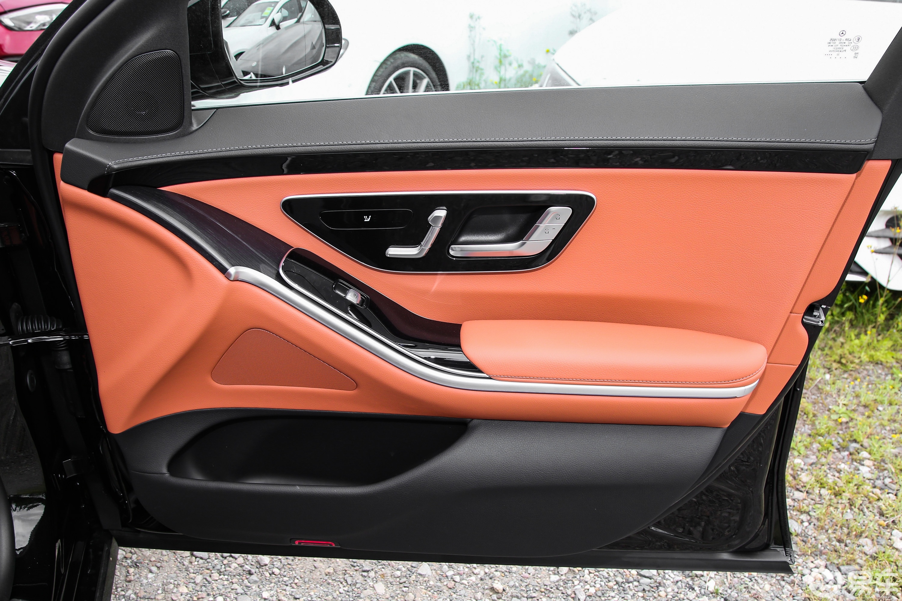 【奔驰S级改款 S 400 L 商务型副驾驶位图片-汽车图片大全】-易车