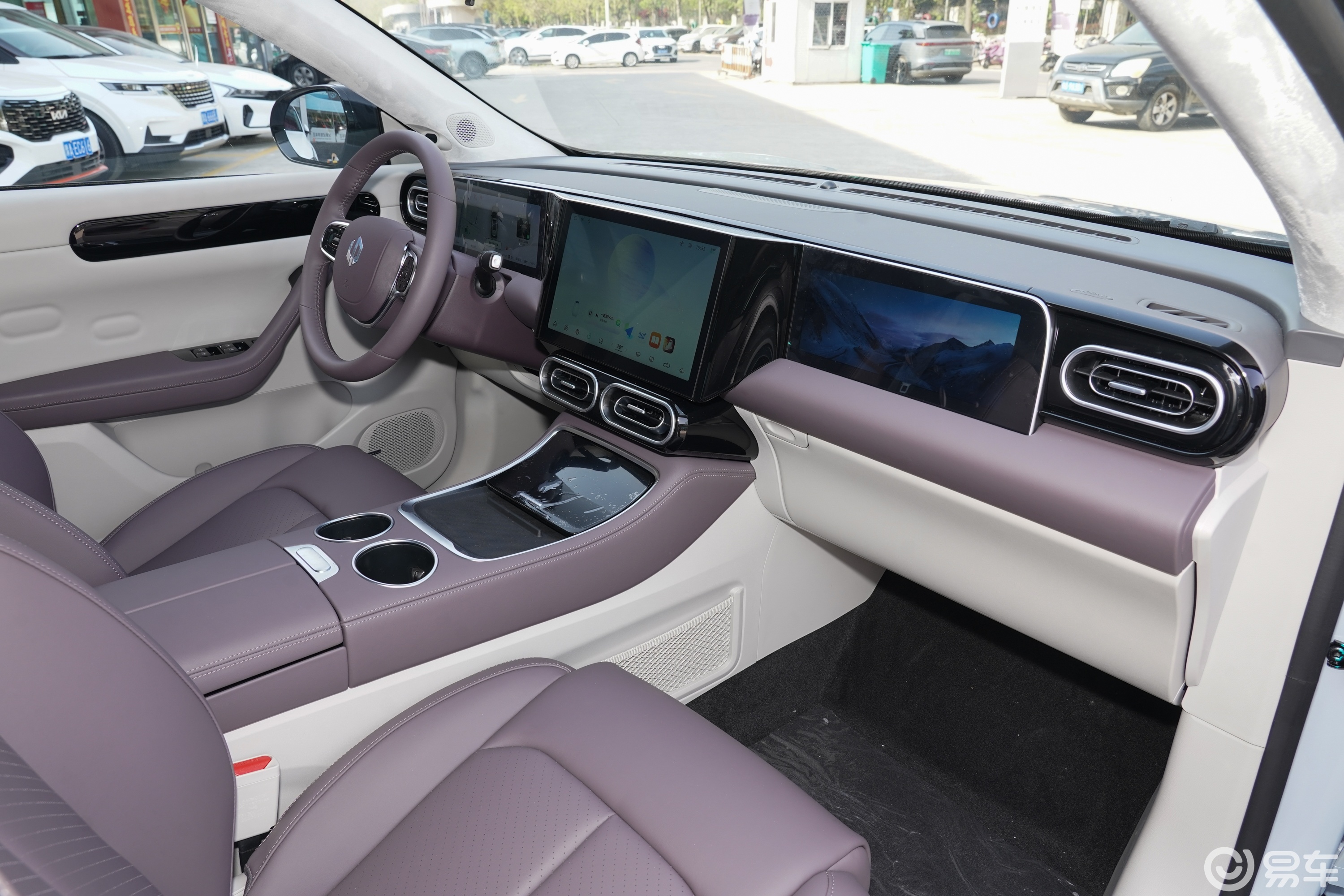 【零跑C11 增程版285km 285舒享版内饰全景副驾驶员方向图片-汽车图片大全】-易车