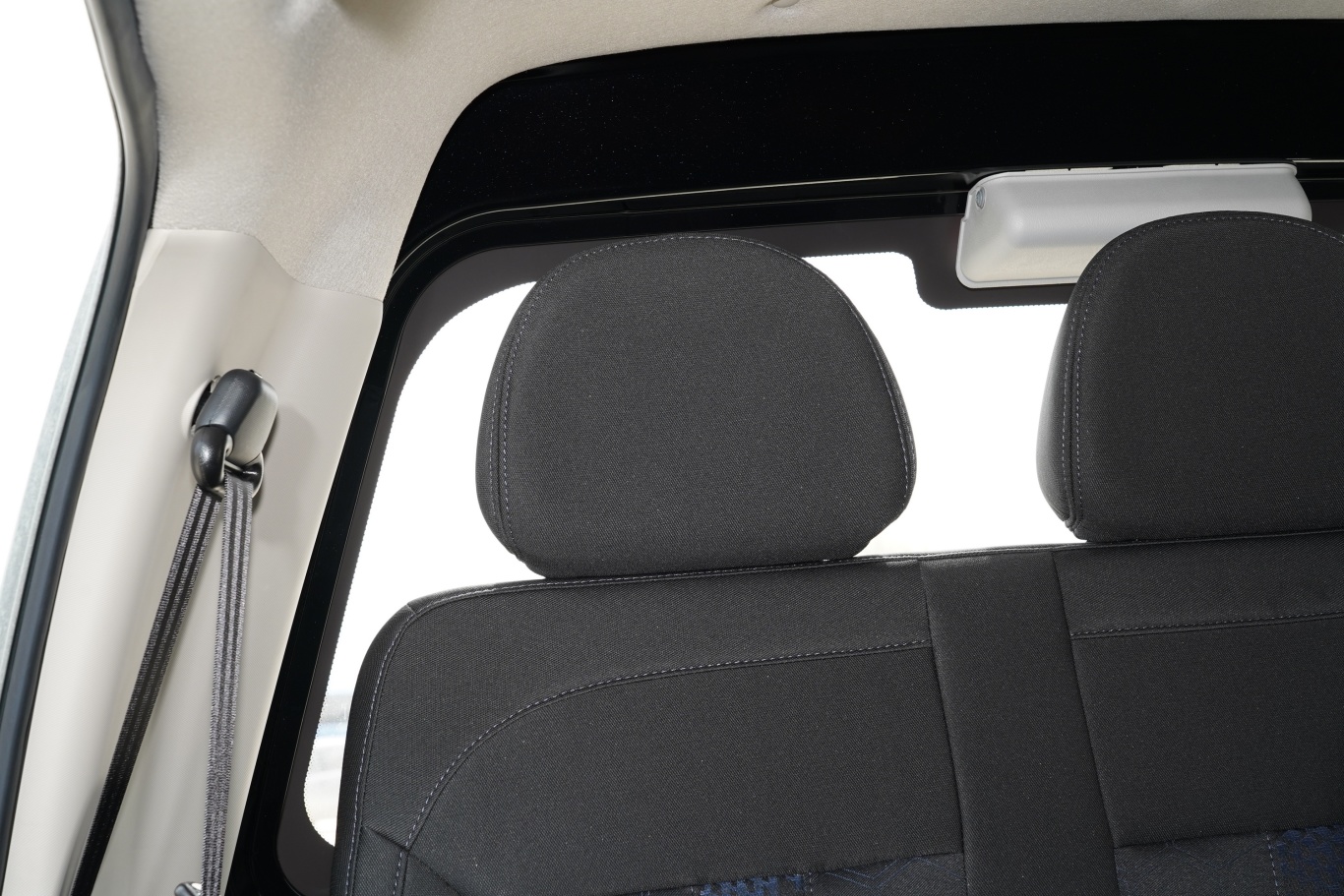 【菱智M5L 1.6L 舒适型 9座后排空间图片-汽车图片大全】-易车