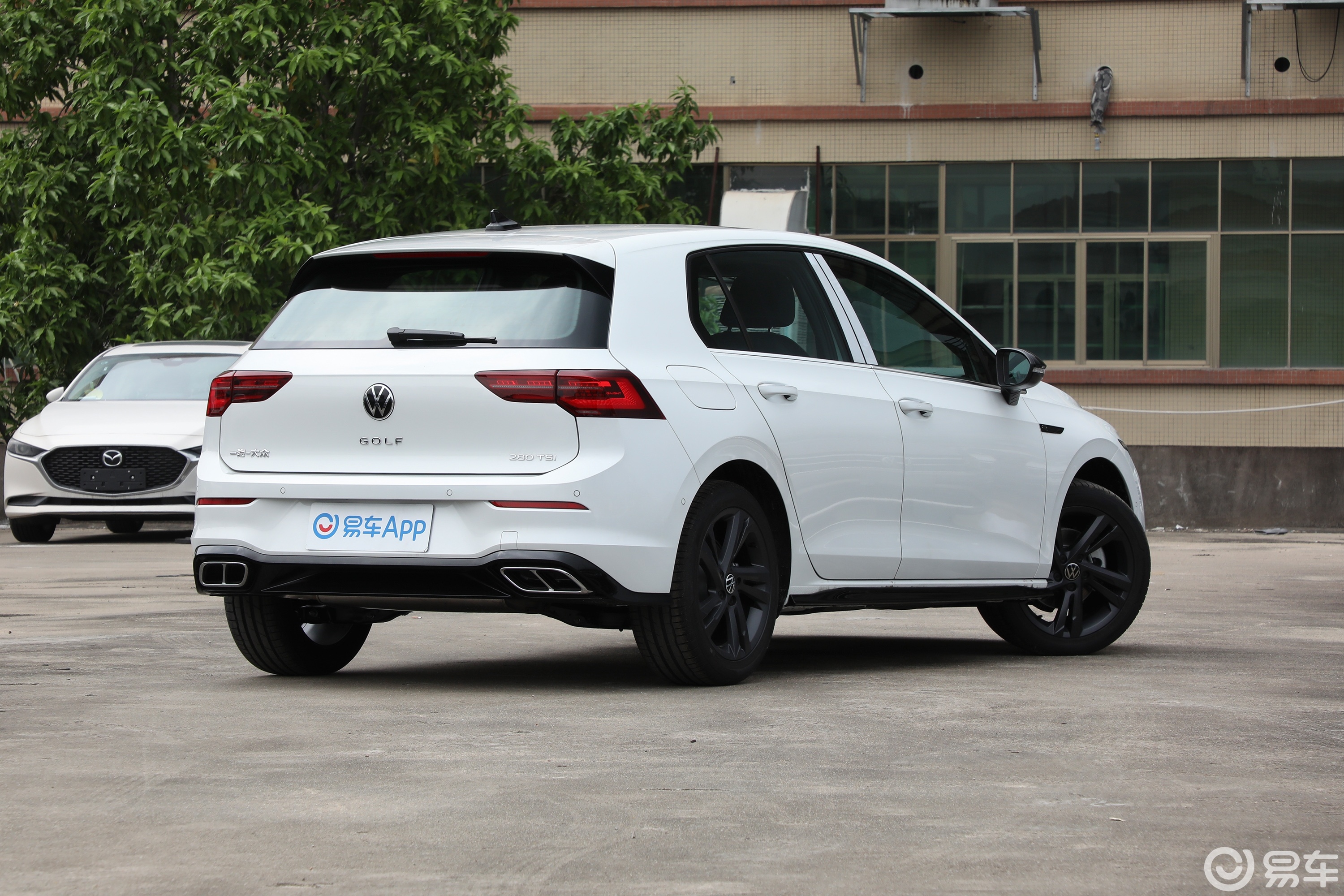 【高尔夫改款 280TSI R-Line Lite侧后45度车头向右水平图片-汽车图片大全】-易车