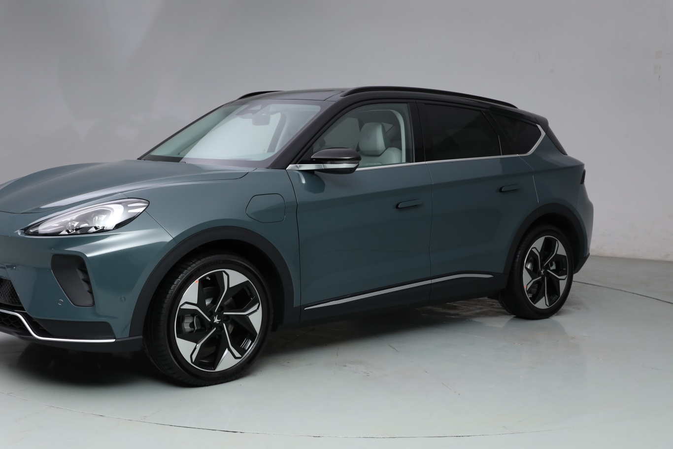 【极狐 阿尔法T森林版 688E+ 电机160kW外观细节图片-汽车图片大全】-易车