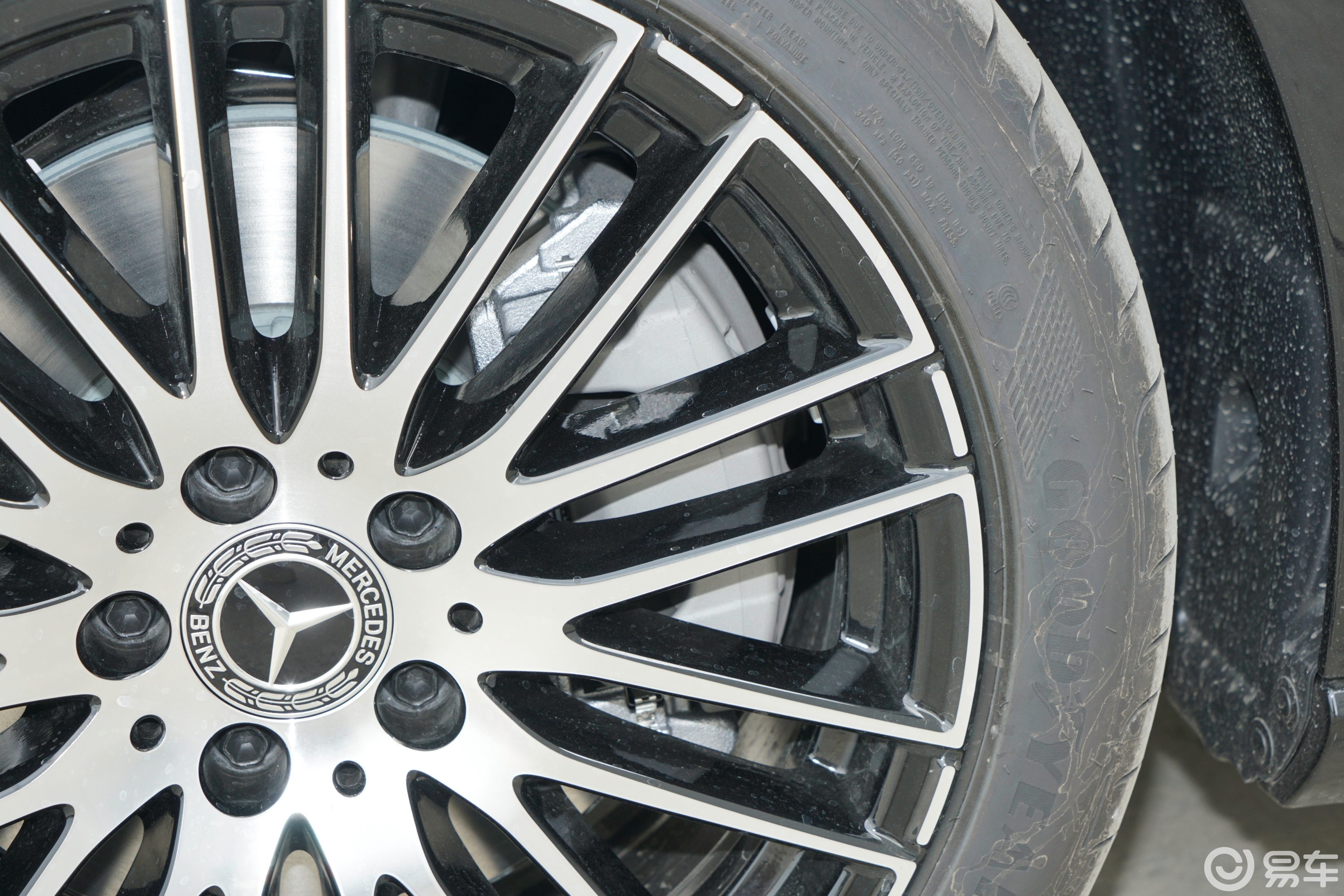 【奔驰C级改款 C 260 L前刹车卡钳图片-汽车图片大全】-易车