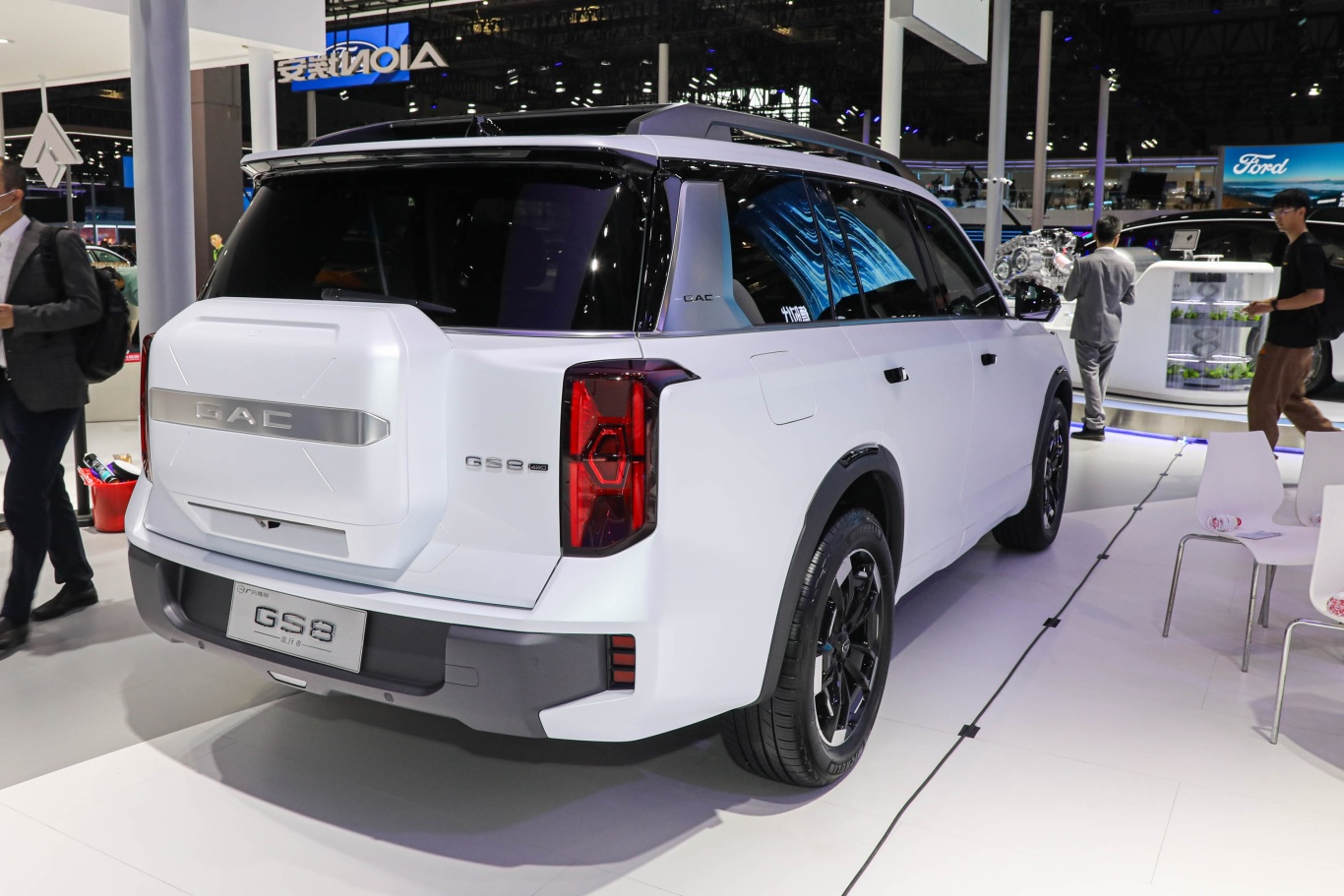 【传祺GS82.0T 旅行者 6座图片-汽车图片大全】-易车