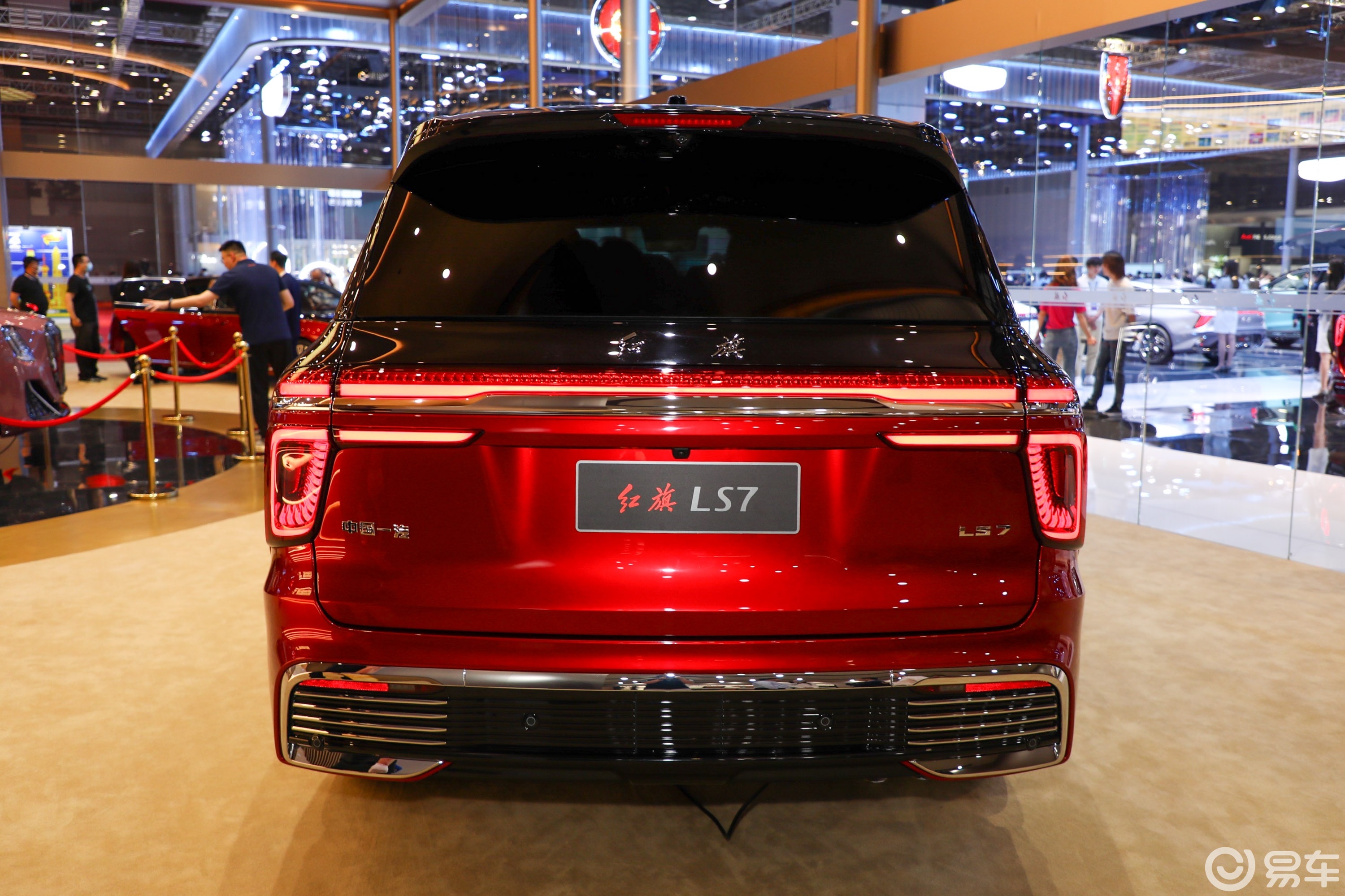 【红旗LS7图片-汽车图片大全】-易车