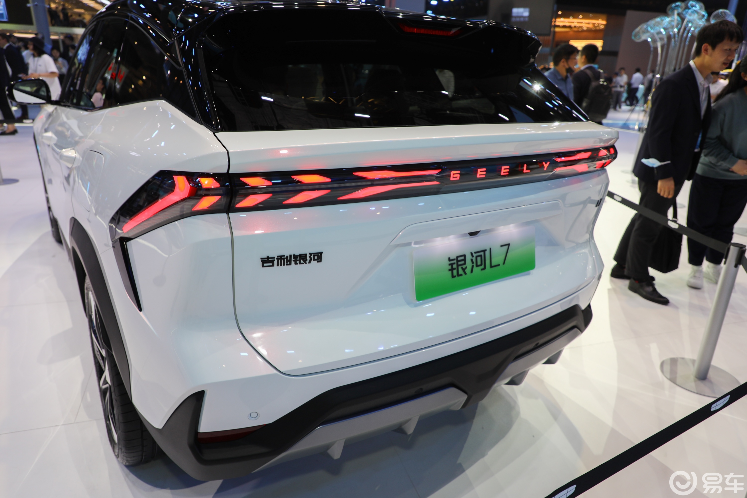 【银河L71.5T 115km 星舰图片-汽车图片大全】-易车