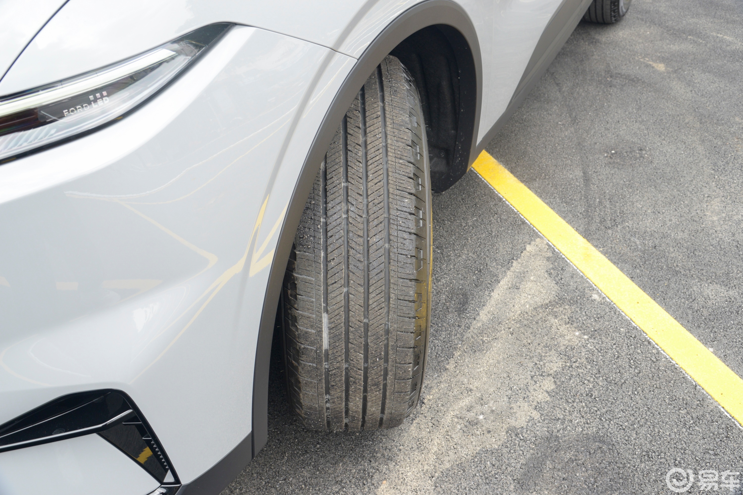 【锐界锐界L 2.0T 两驱时尚型 5座动力底盘图片-汽车图片大全】-易车