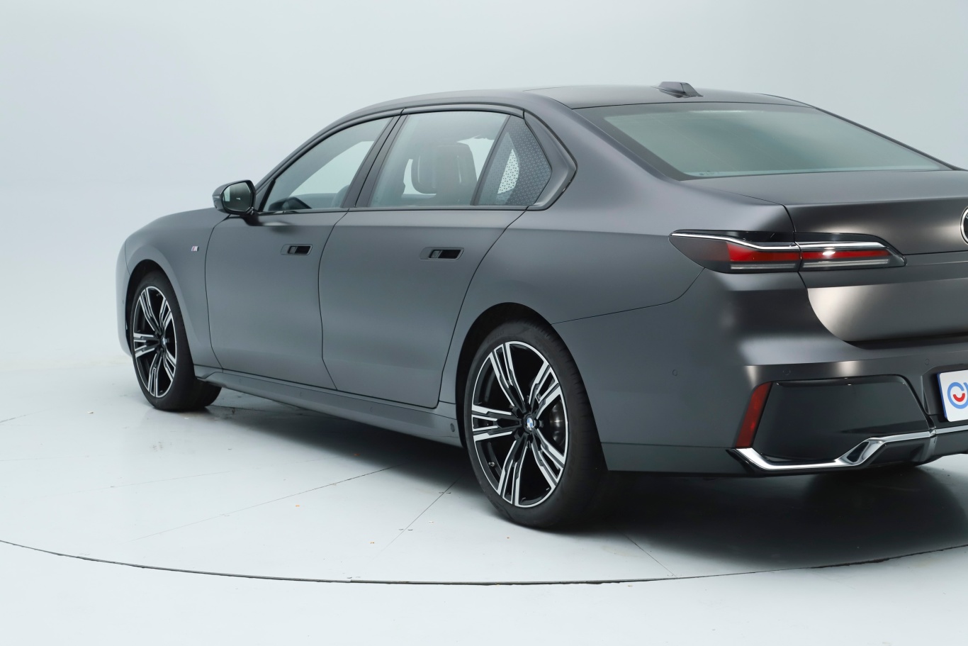 【宝马7系740Li 尊享型 M运动套装外观细节图片-汽车图片大全】-易车