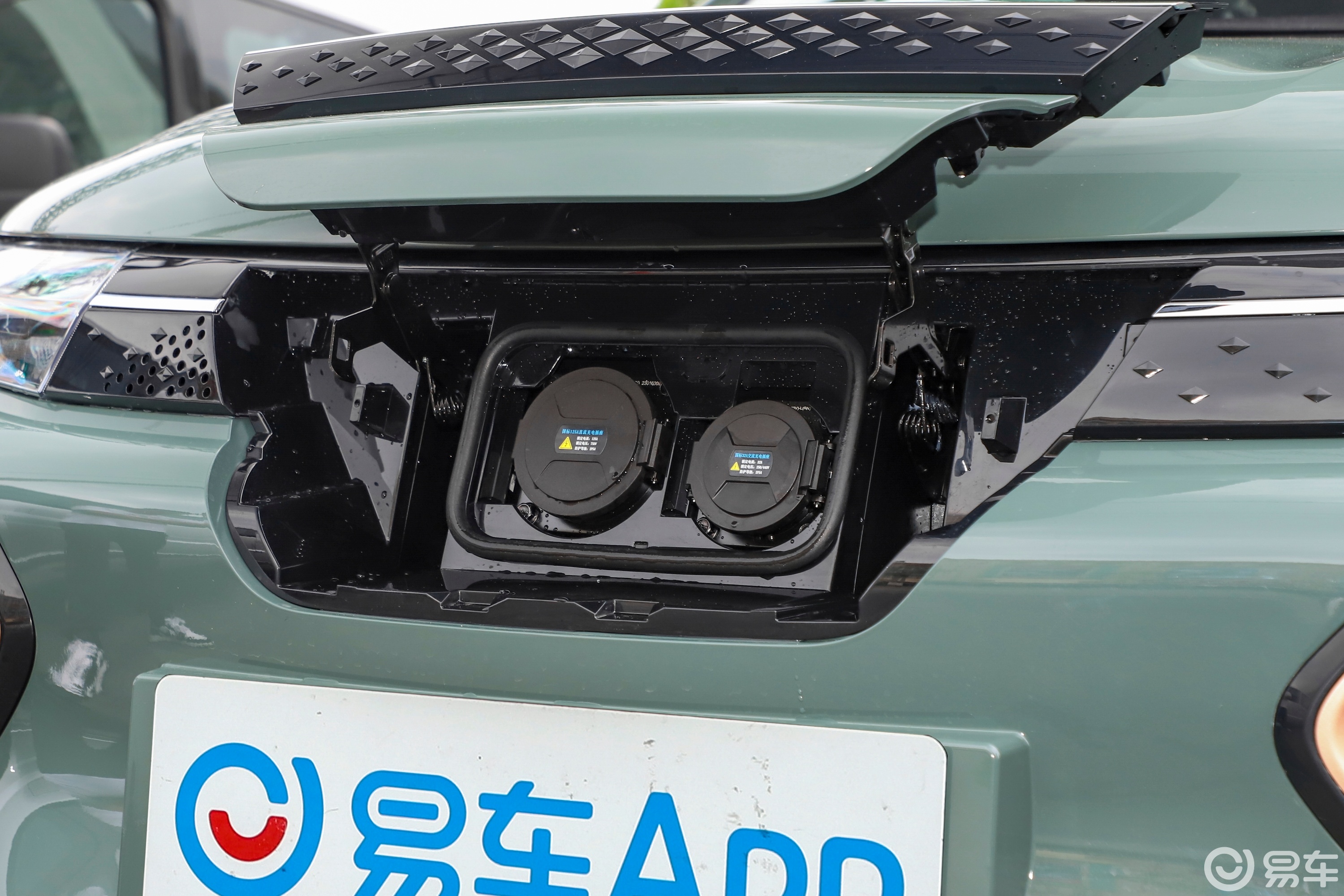 【纳米BOX冠军款 轻风版 201km 标准型动力底盘图片-汽车图片大全】-易车