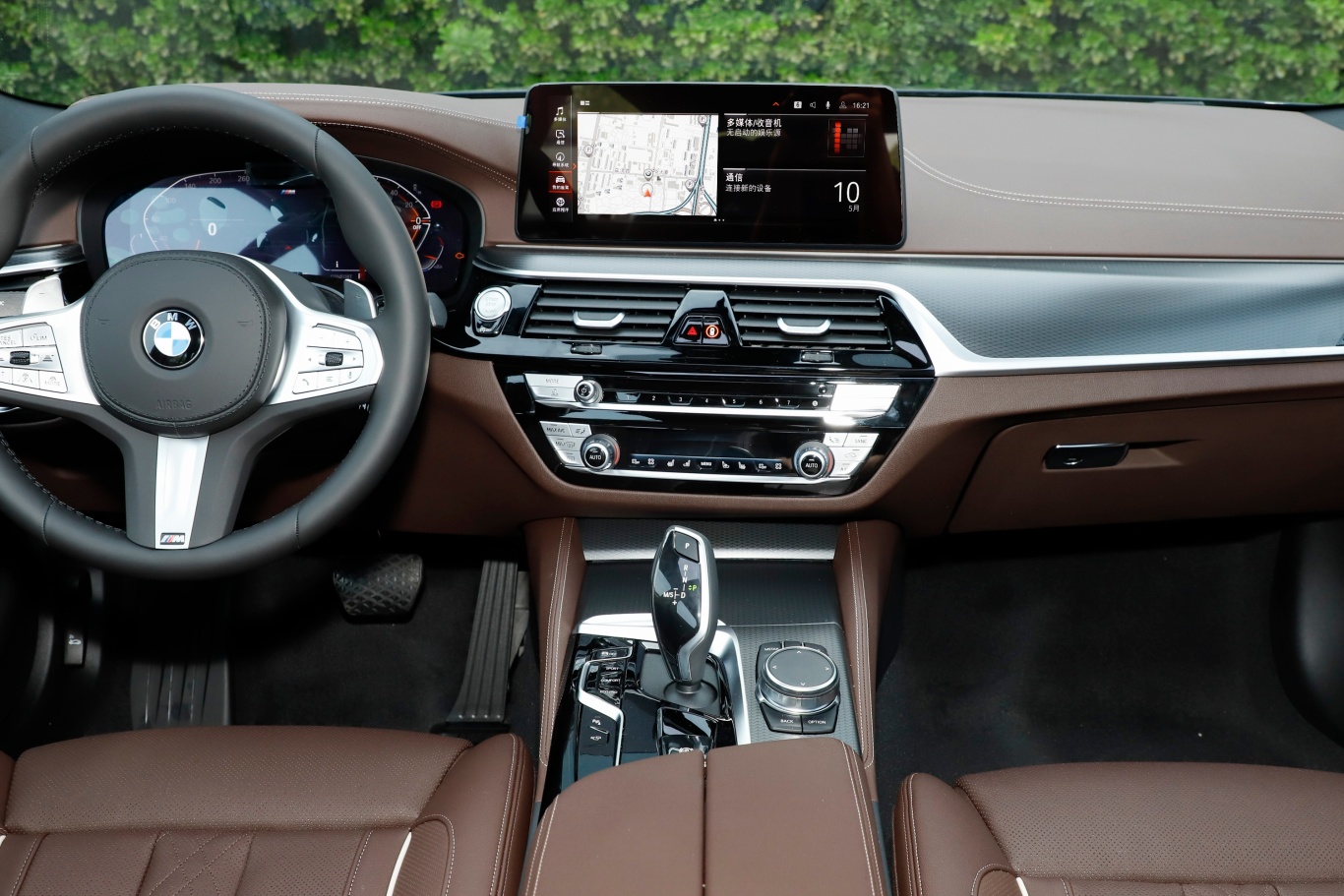 【宝马5系530Li 行政型 M运动套装中控台整体图片-汽车图片大全】-易车