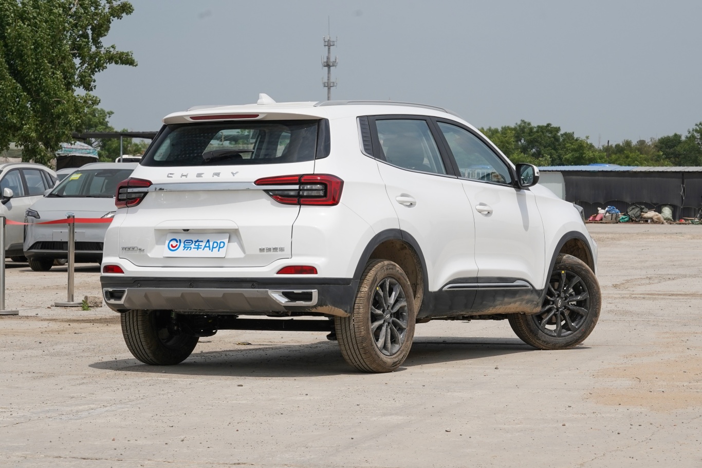 【瑞虎5x1.5L CVT时尚型侧后45度车头向右水平图片-汽车图片大全】-易车