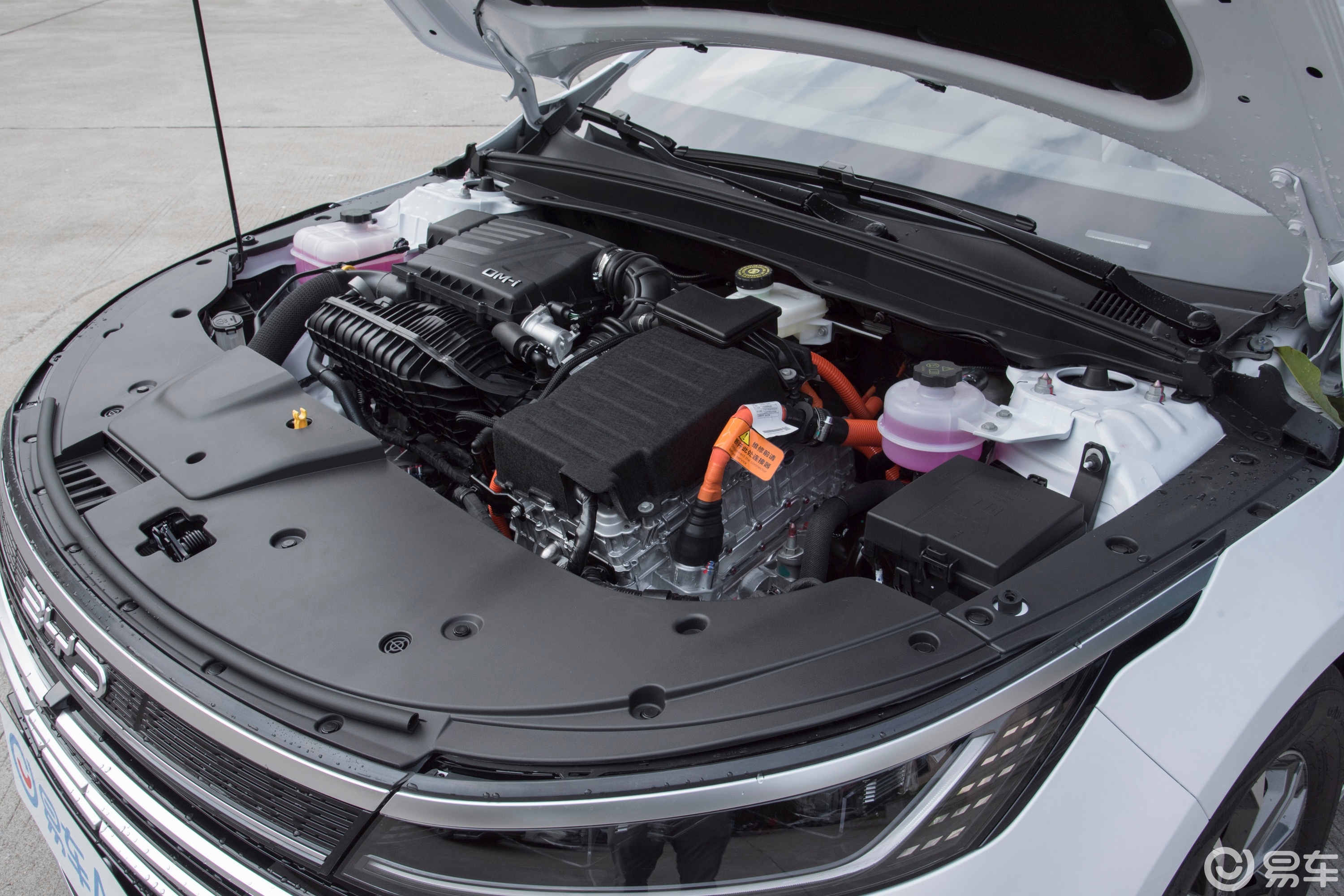 【驱逐舰05DM-i 冠军版 1.5L 55km 尊贵型动力底盘图片-汽车图片大全】-易车