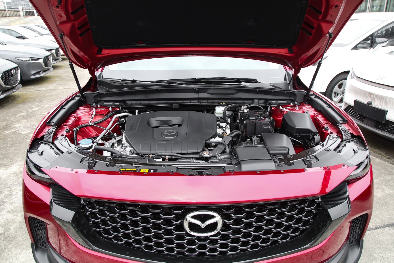 【马自达CX-50 行也2.5L 智行版发动机舱整体图片-汽车图片大全】-易车