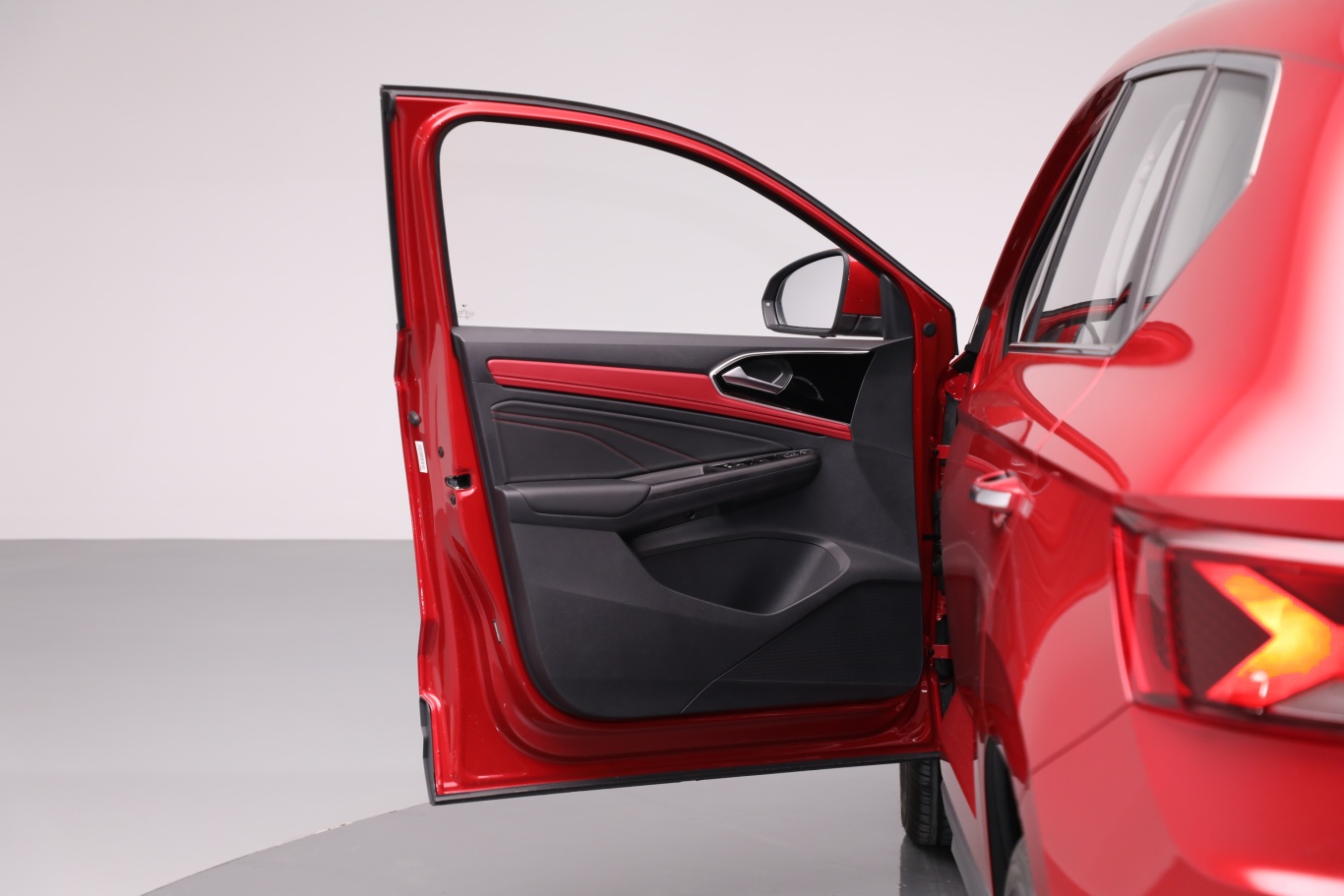 【捷达VS5280TSI 自动荣耀版驾驶员侧前车门图片-汽车图片大全】-易车