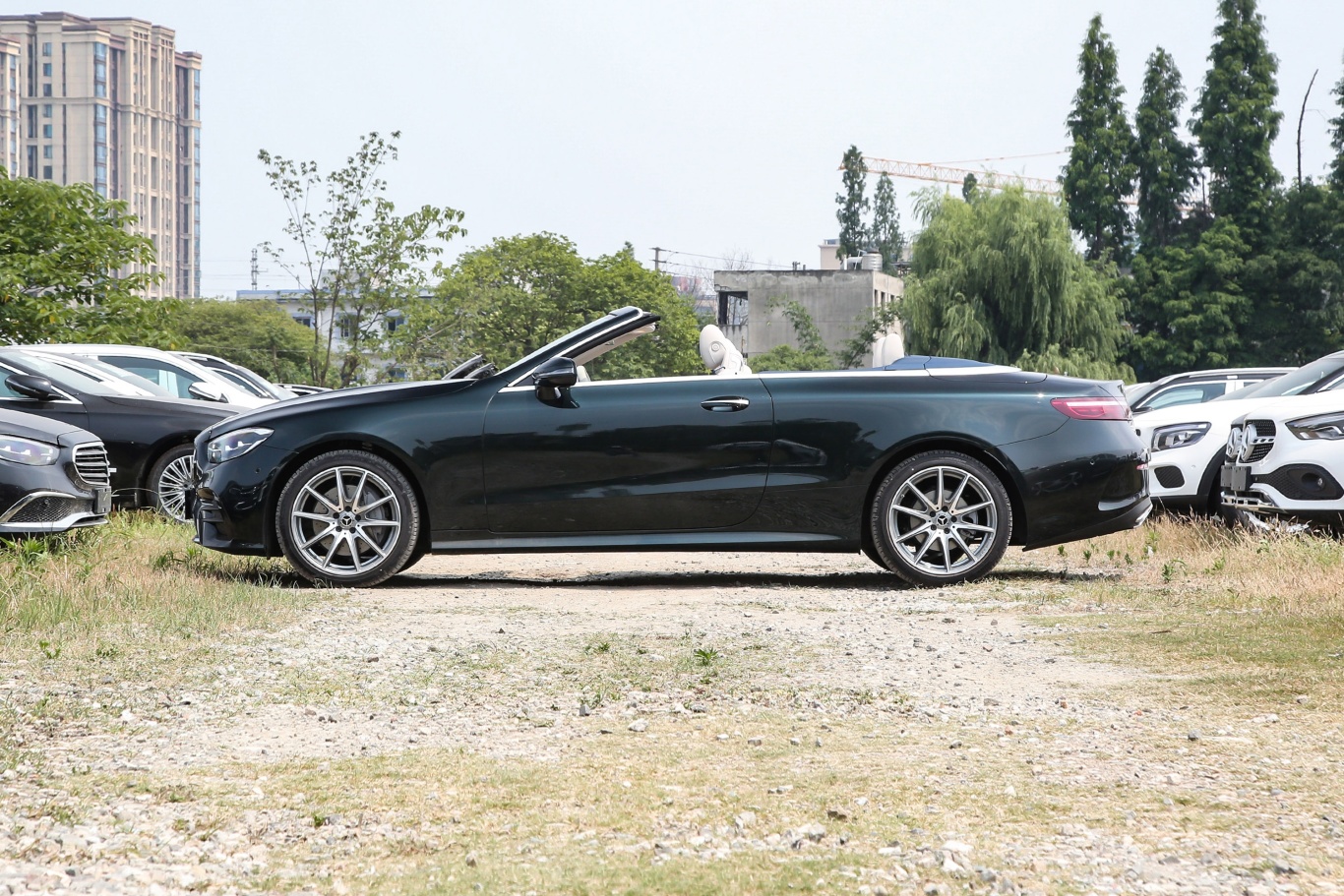 【奔驰E级(进口)改款 E 260 4MATIC 敞篷轿跑车敞篷状态图片-汽车图片大全】-易车