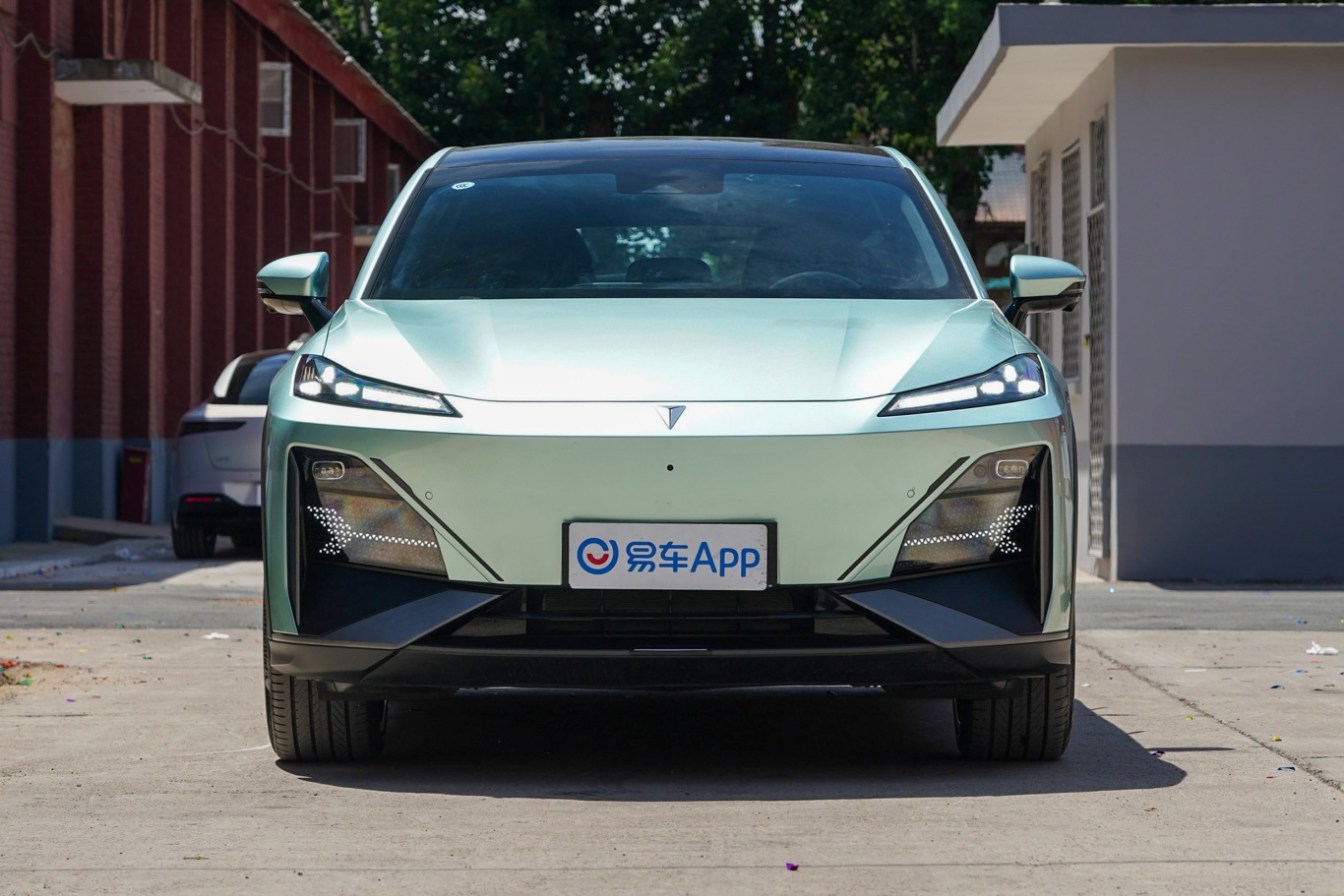 【深蓝S07纯电版 620km 620Max正前水平图片-汽车图片大全】-易车