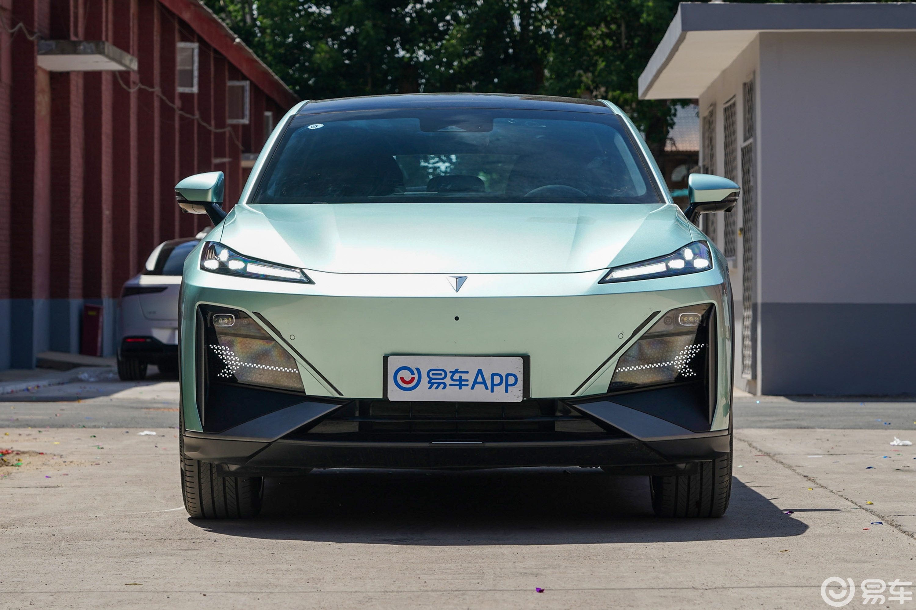 【深蓝S7纯电版 620km 620Max正前水平图片-汽车图片大全】-易车