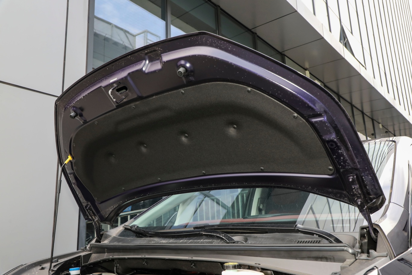 【传祺E92.0T 136km 宗师前舱盖内侧图片-汽车图片大全】-易车