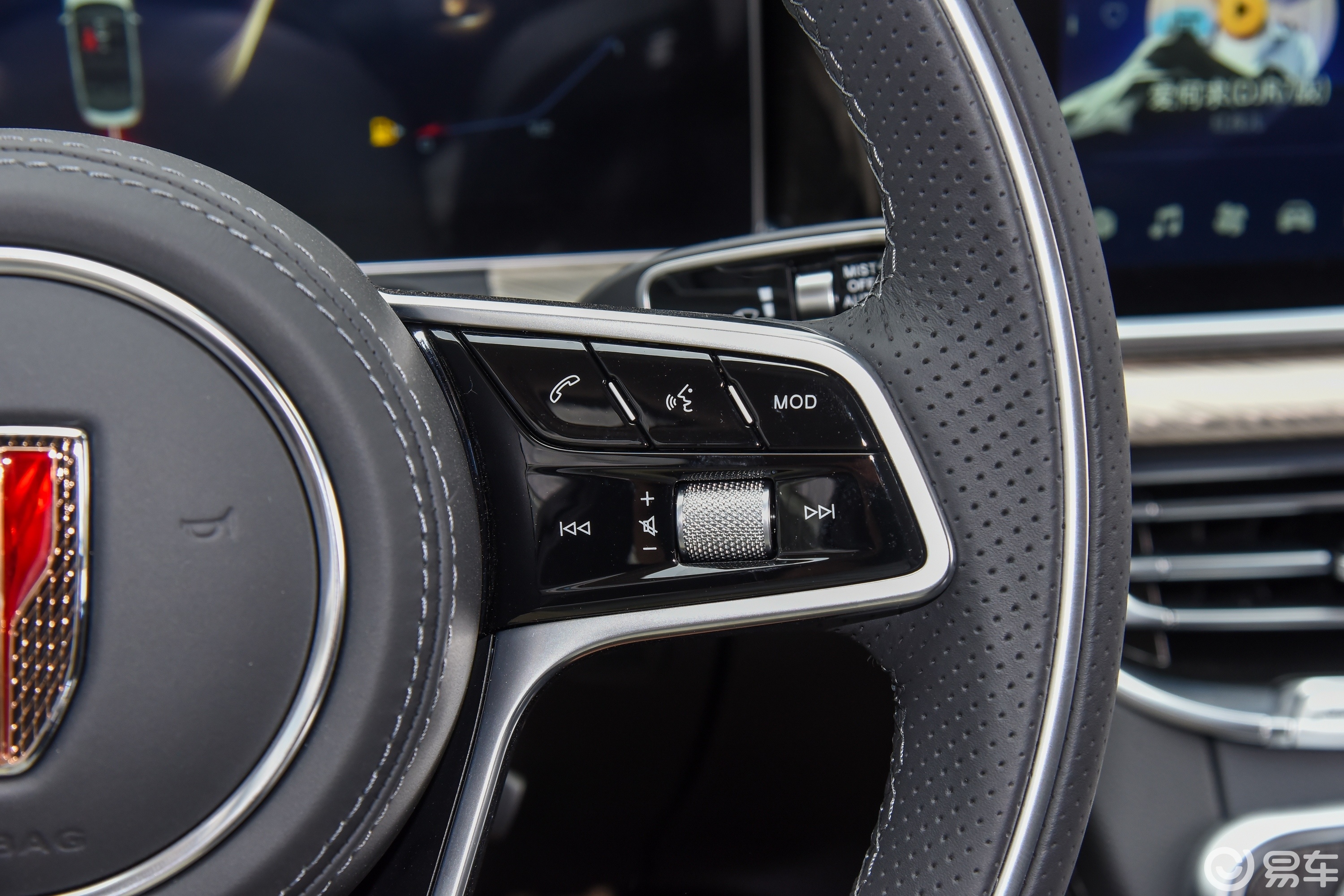 【红旗H92.0T 智联旗畅版 5座右侧方向盘功能按键图片-汽车图片大全】-易车