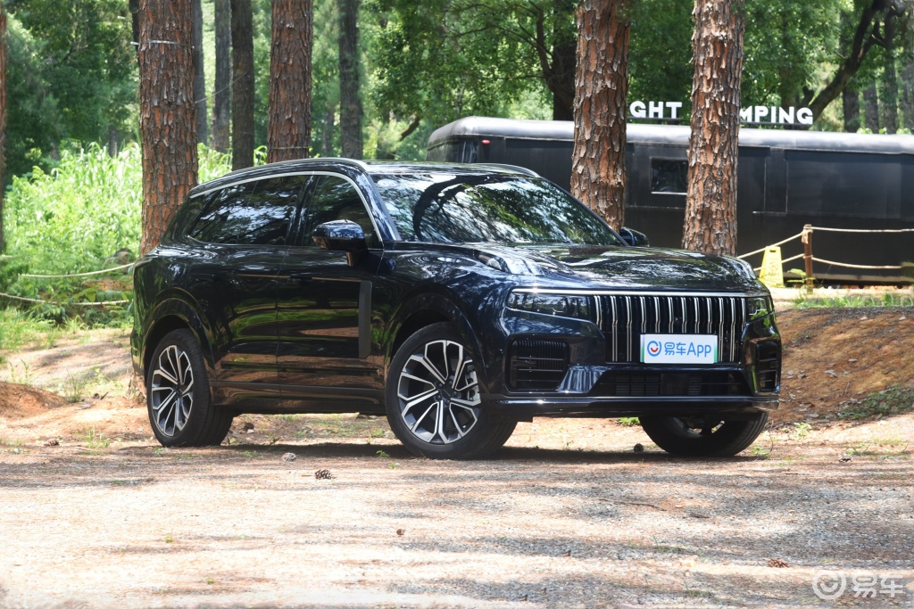 【领克领克09 EM-P2023款EM-P 2.0T 60km 亚运行政版 5座】报价_图片_-参数_易车