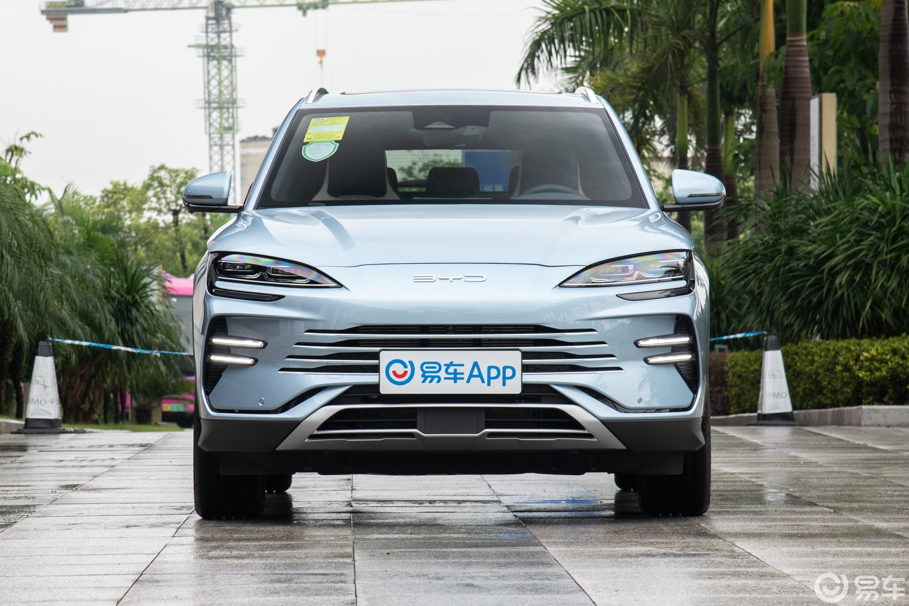 【宋PLUS新能源DM-i 冠军版 1.5L 110km 旗舰PLUS正前水平图片-汽车图片大全】-易车