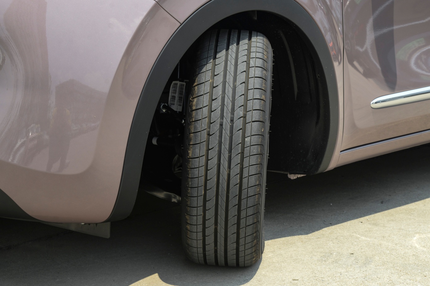 【五菱缤果333km 灵犀互联+款动力底盘图片-汽车图片大全】-易车