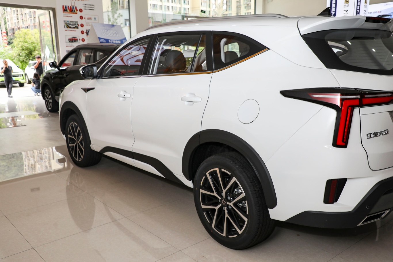 【思皓X8 PLUS1.5T 双离合智享版 5座外观细节图片-汽车图片大全】-易车