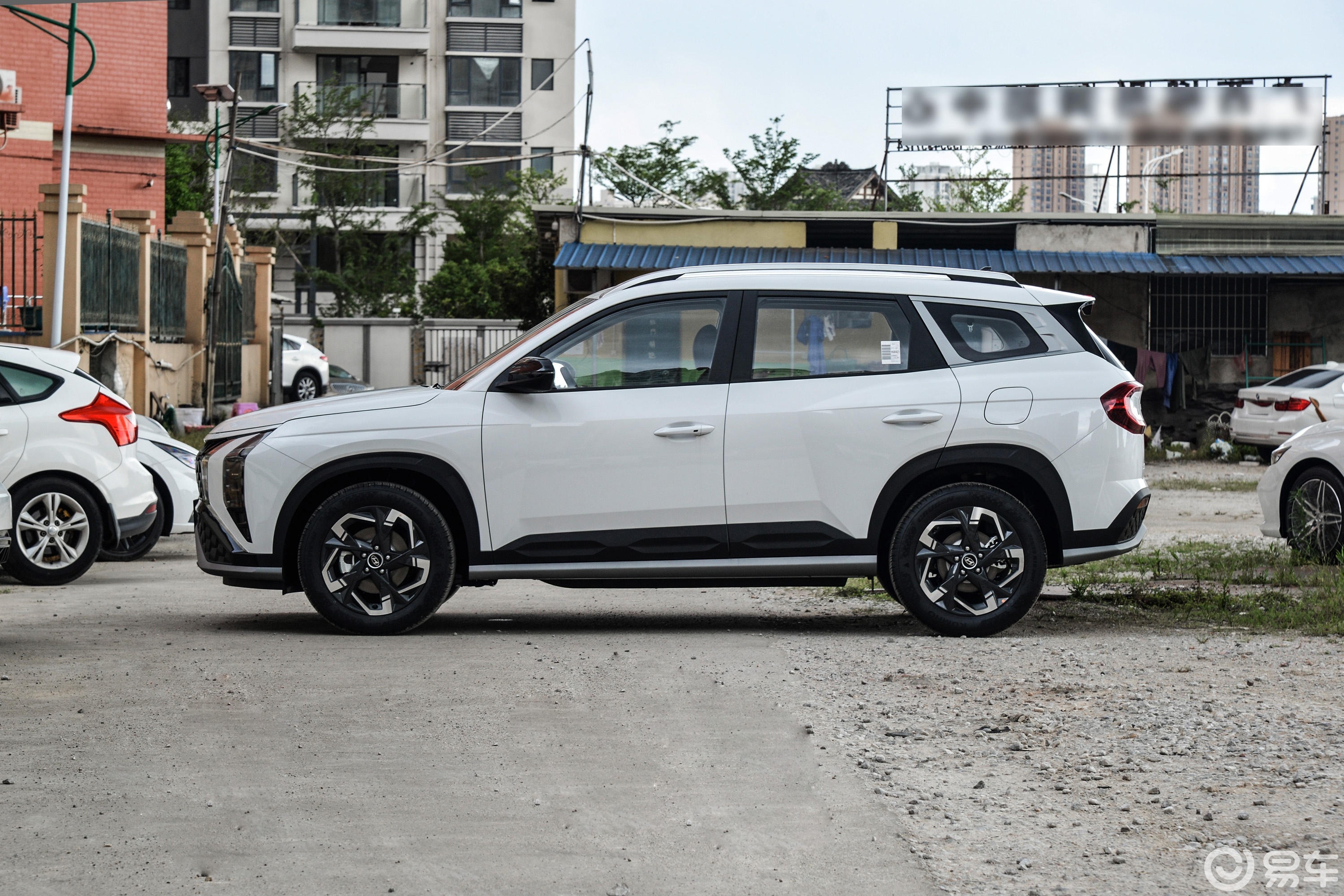 【现代ix35沐飒 2.0L DLX豪华版正侧车头向左水平图片-汽车图片大全】-易车