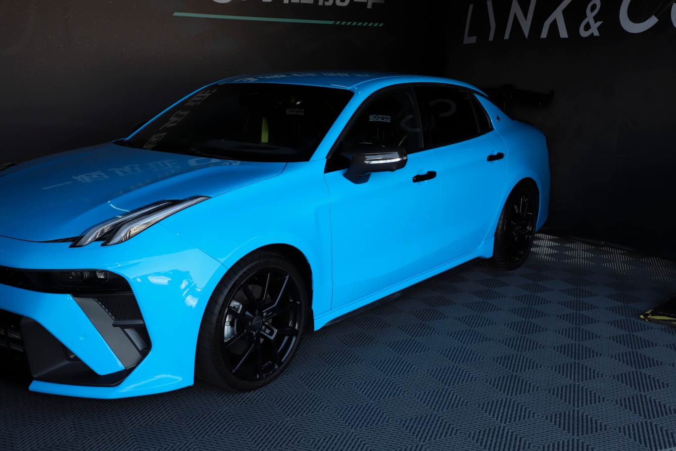 【领克0303+ 2.0T 自动两驱TCR Cyan 2座外观图片-汽车图片大全】-易车