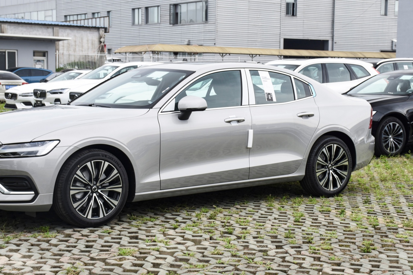 【沃尔沃S60B4 智远豪华版外观细节图片-汽车图片大全】-易车