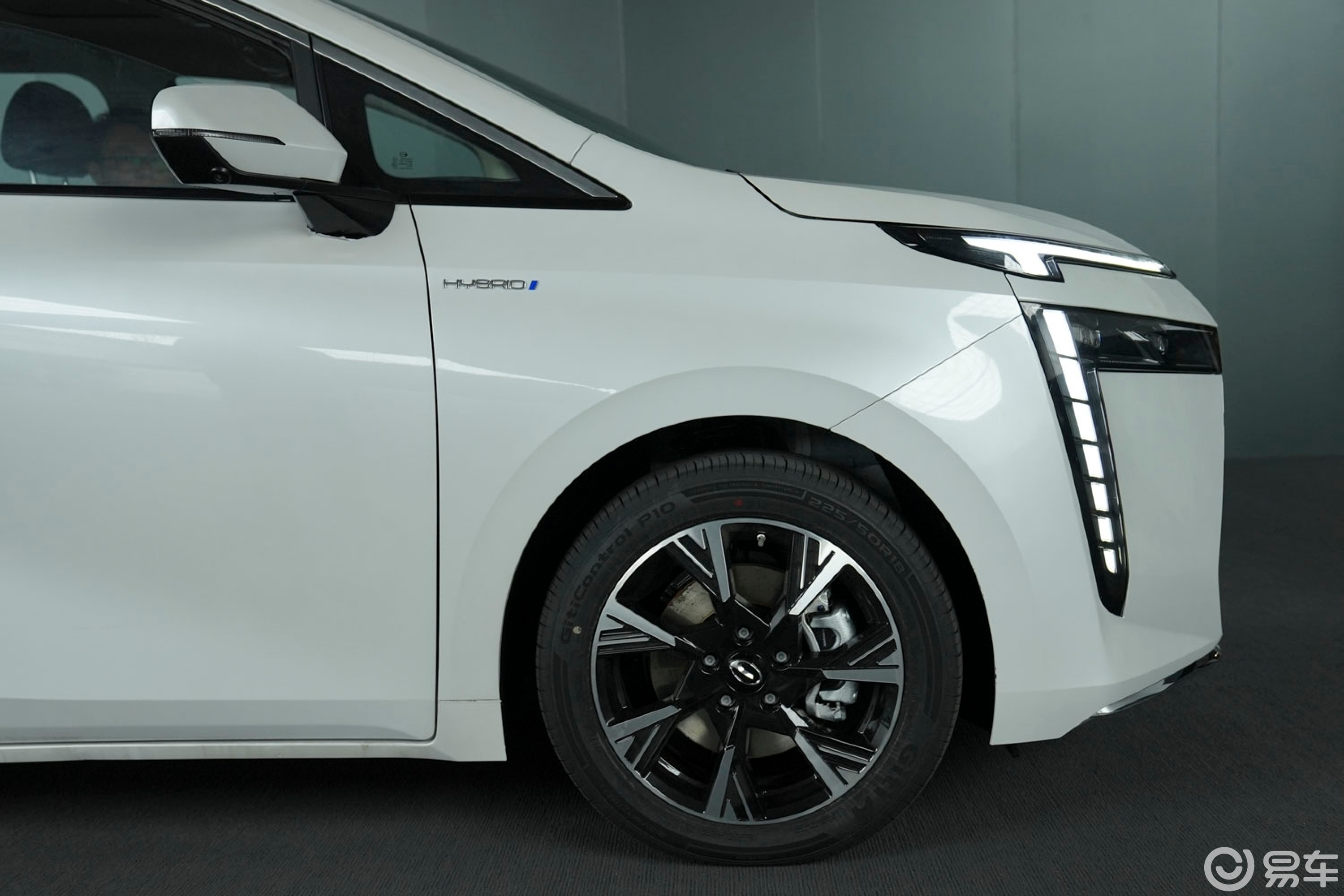 【传祺E8图片-汽车图片大全】-易车